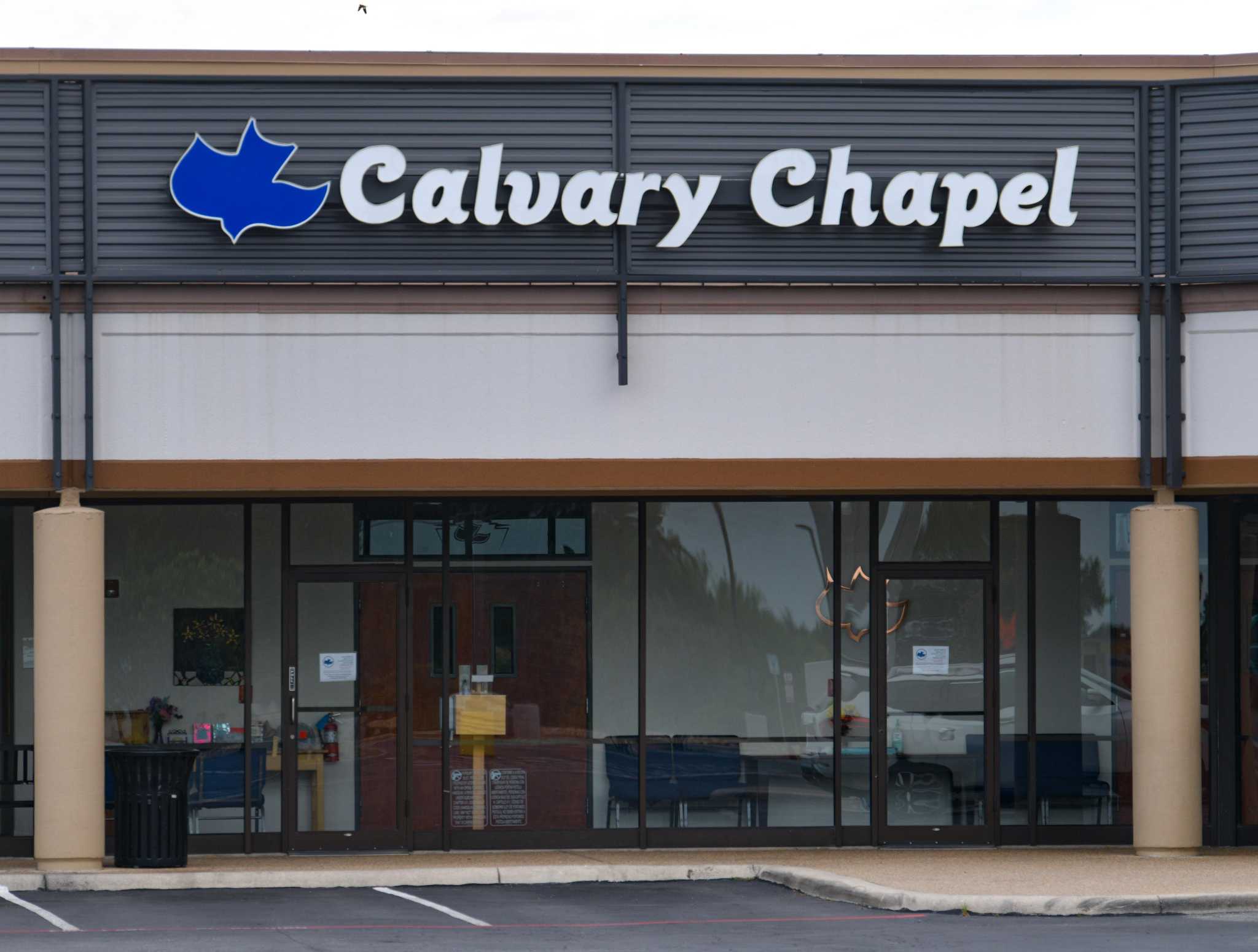 Coronavirus outbreak closes church in Universal City that once again ...