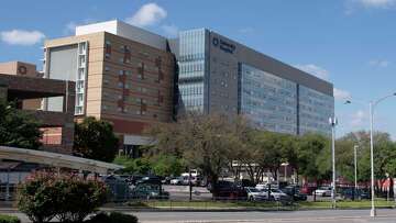 San Antonio’s first double lung transplant for COVID-19 performed at ...