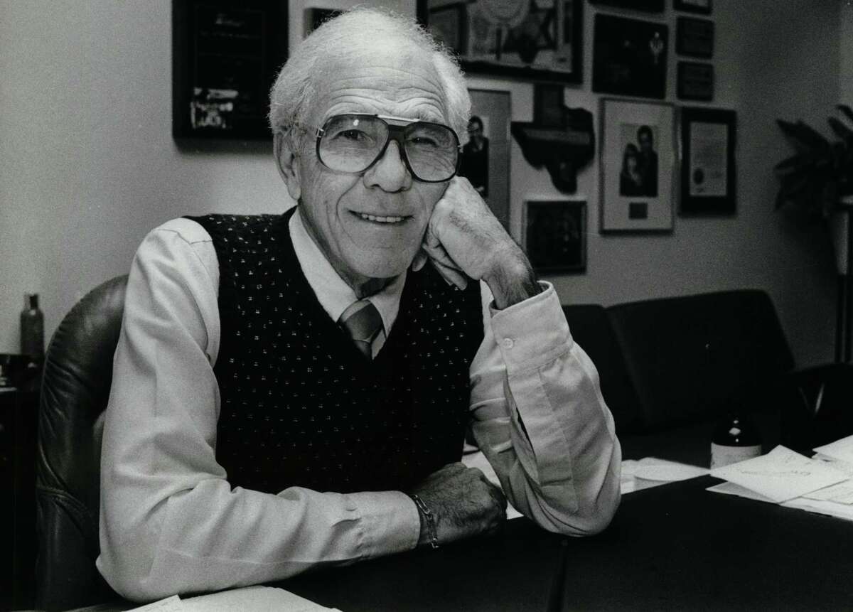 Mike Finger: Tireless Leo Rose helped San Antonio make a mark