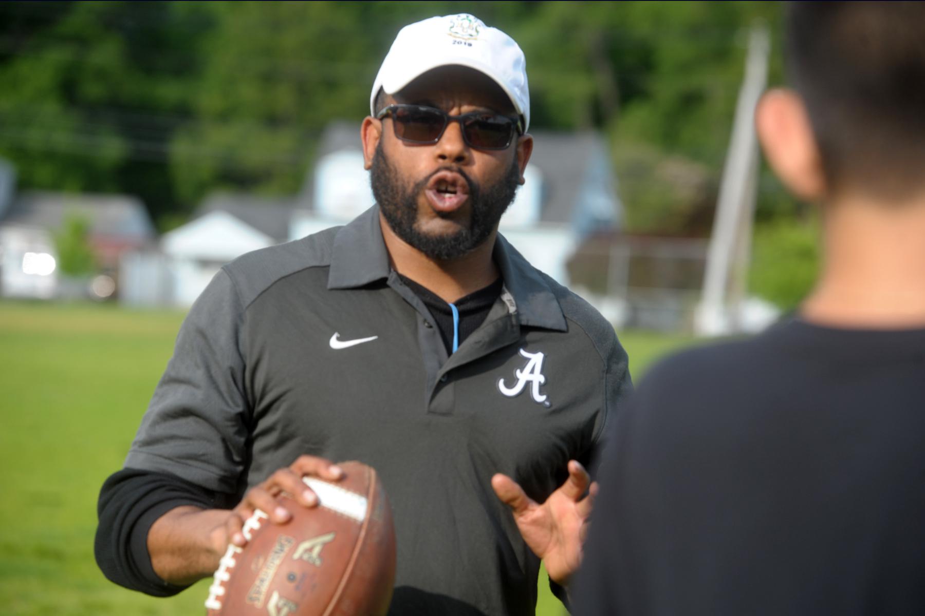 From athlete to convict to role model, Kente Douglas is ‘proof a person ...