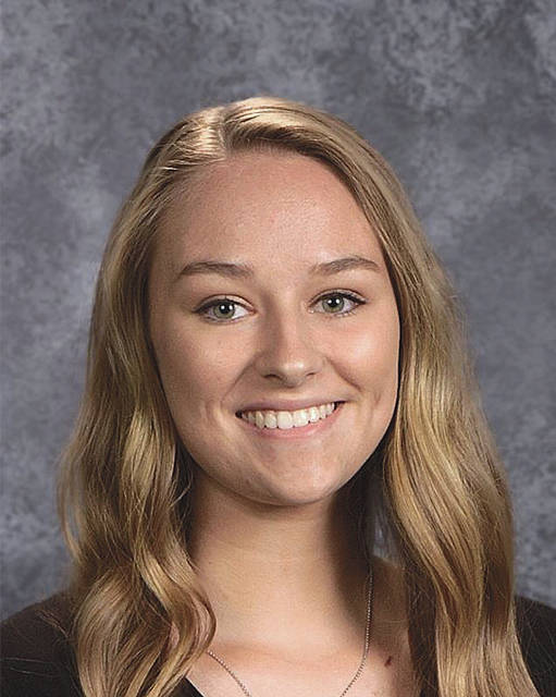 16 students earn Tracy scholarships