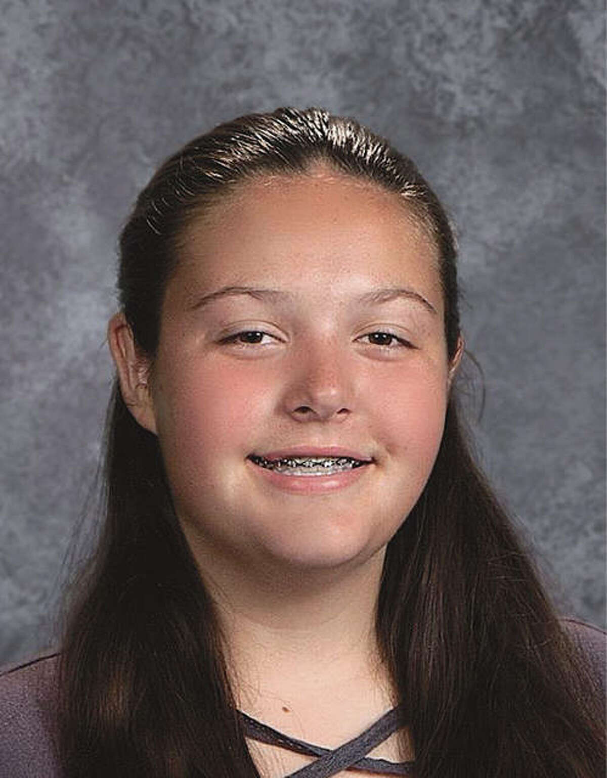 16 students earn Tracy scholarships