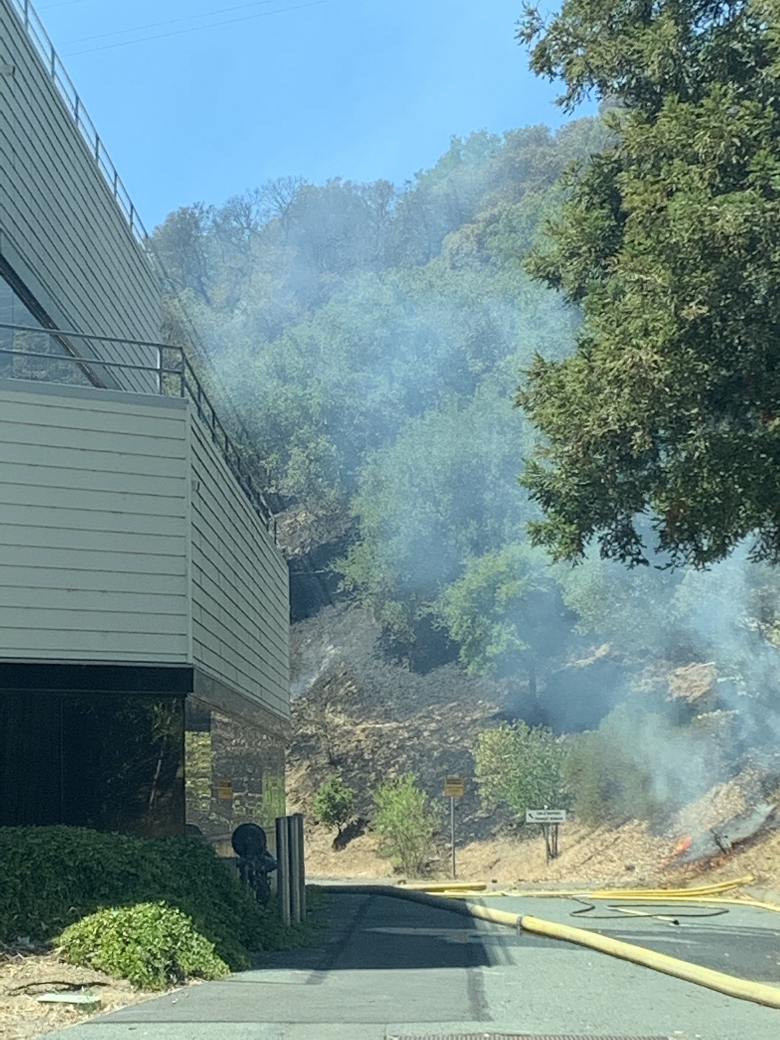 Martinez fire contained after threatening numerous buildings