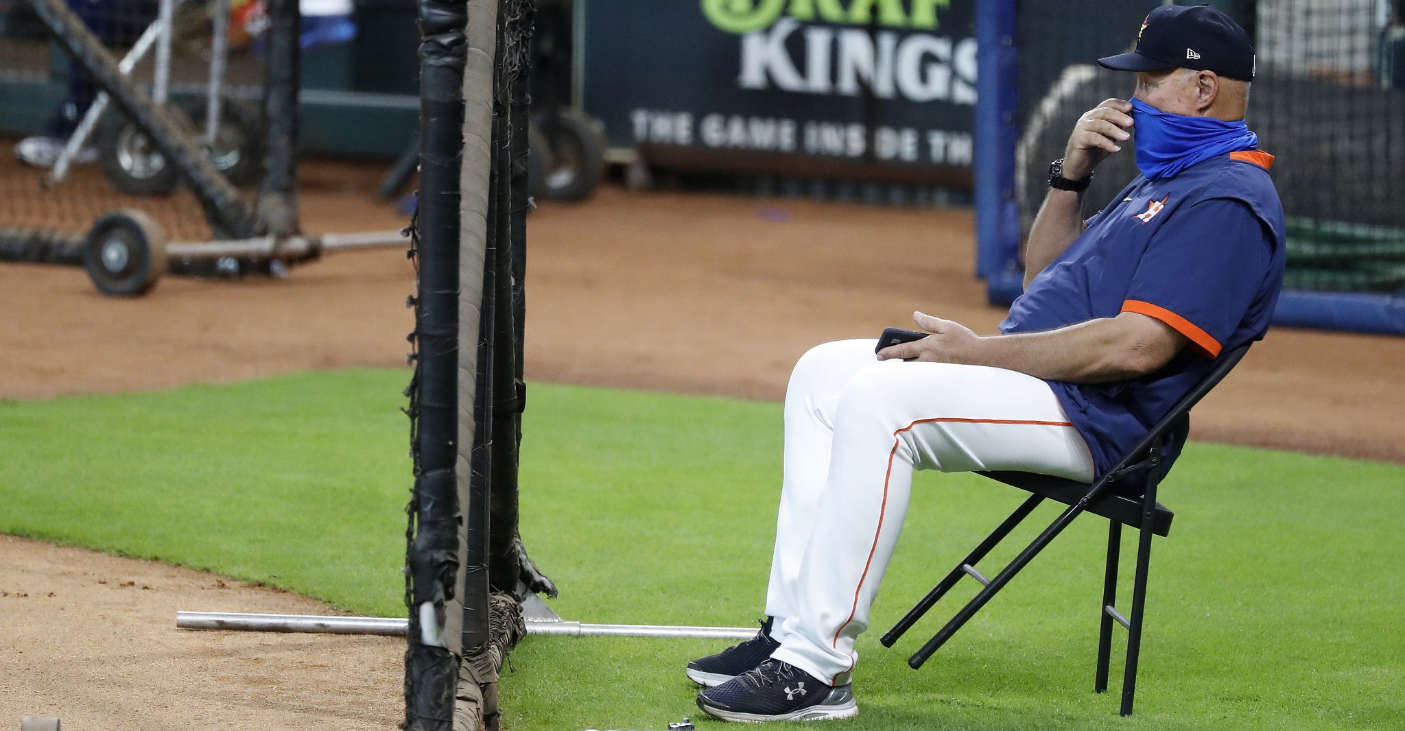 Brent Strom, other members of Astros pitching staff return to camp