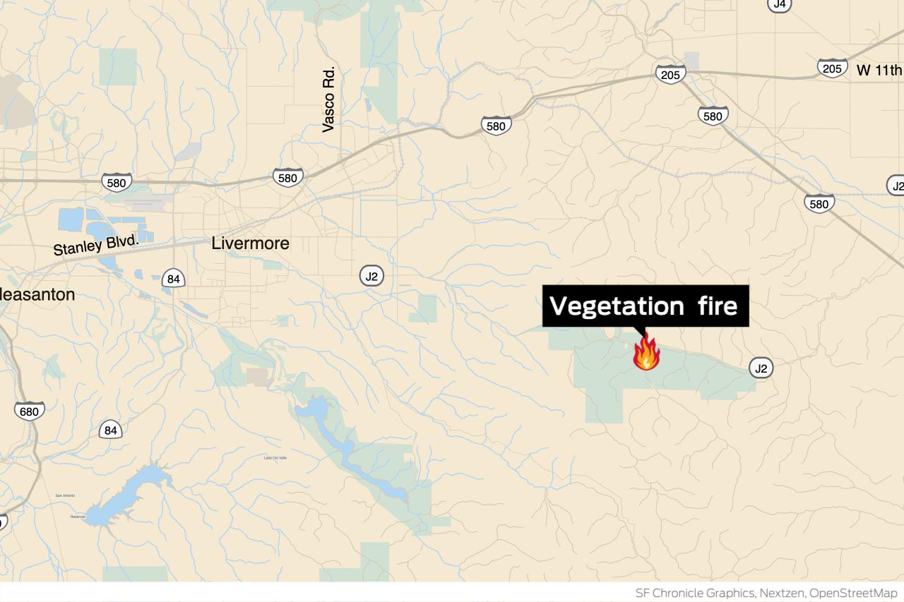 Cal Fire responding to 250-acre fire in Livermore