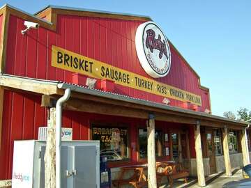 Overnight fire rips through roof at Rudy's barbecue joint