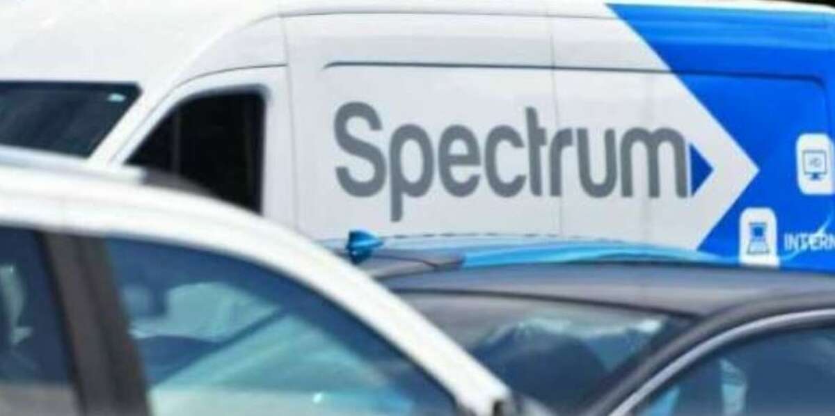 Spectrum opens new store in Glenville