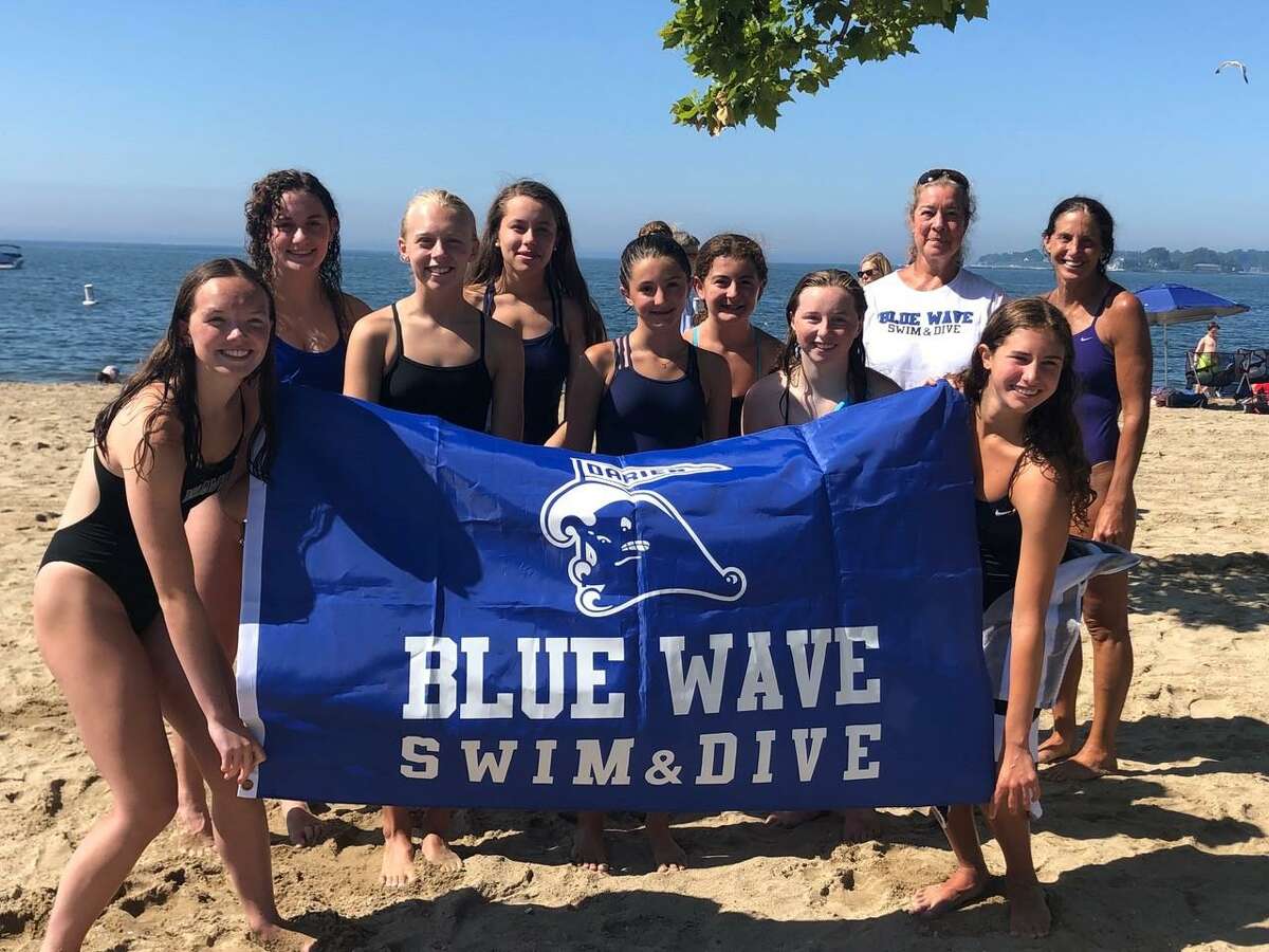 Darien High swimmers take the plunge to benefit Stamford cancer ...