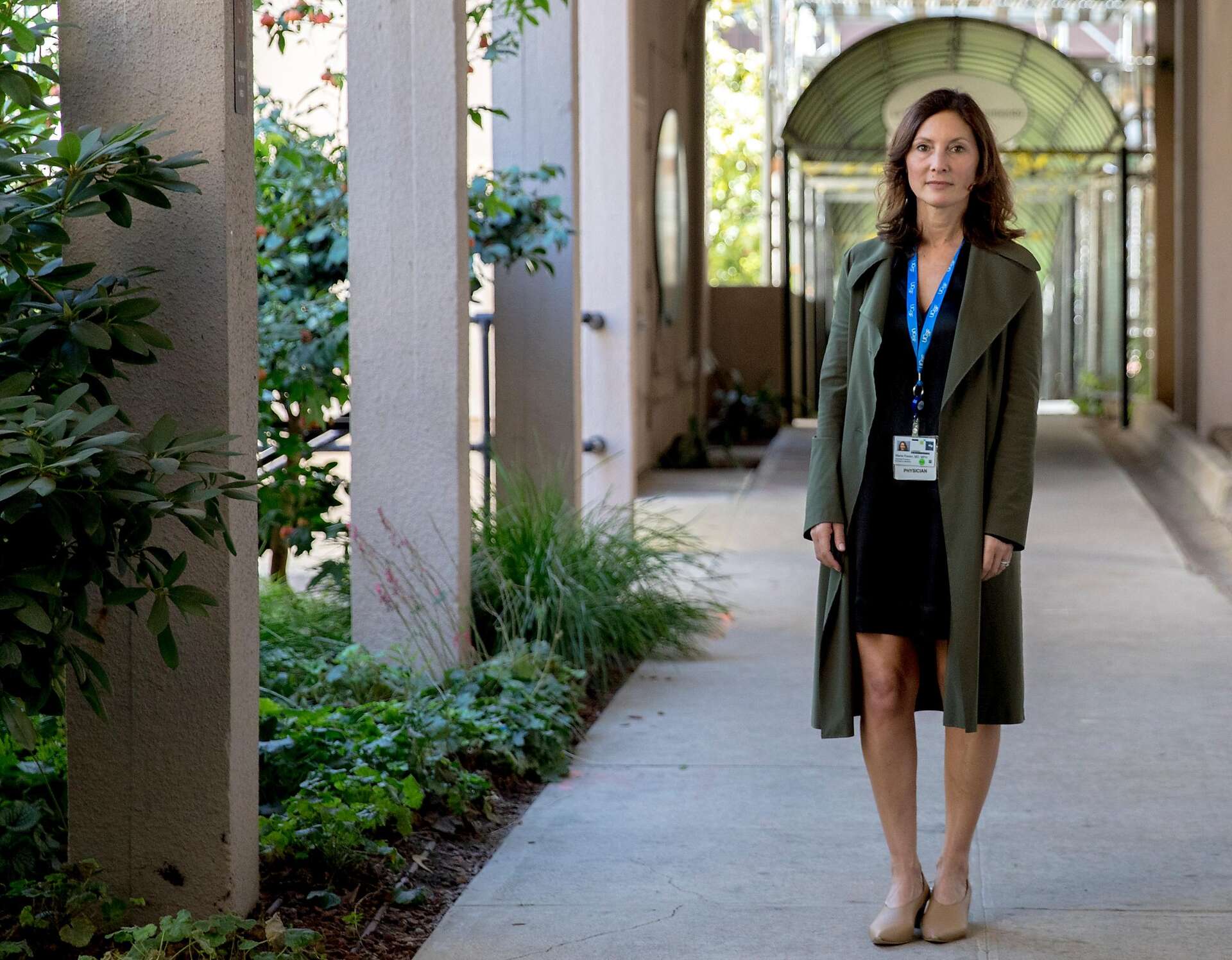 How an ER doctor plans a dinner party during the pandemic