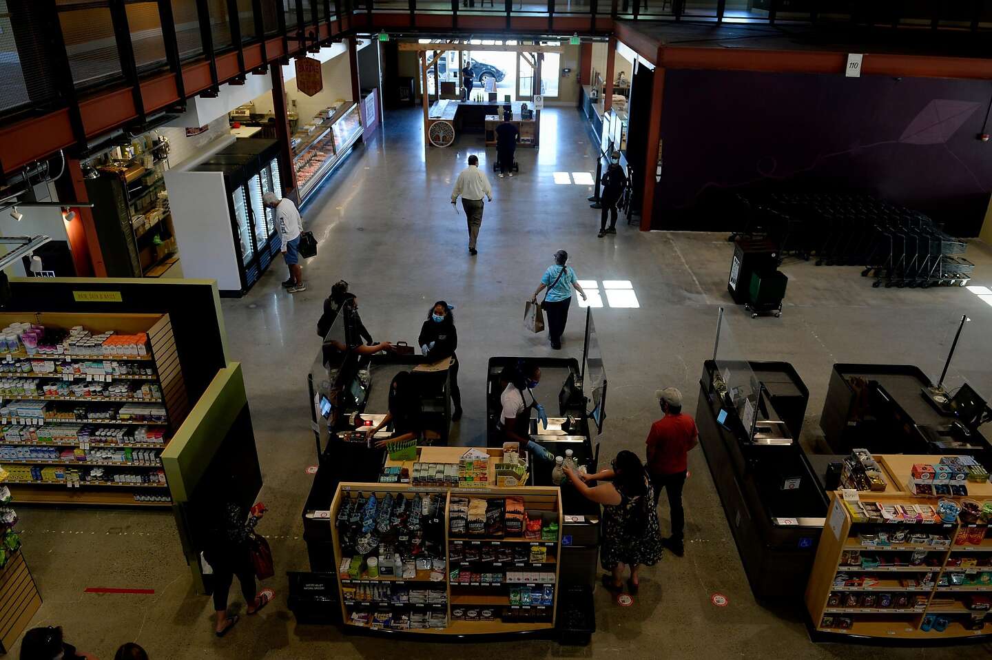 East Bay’s biggest and most ambitious food hall opens with its first 3 ...