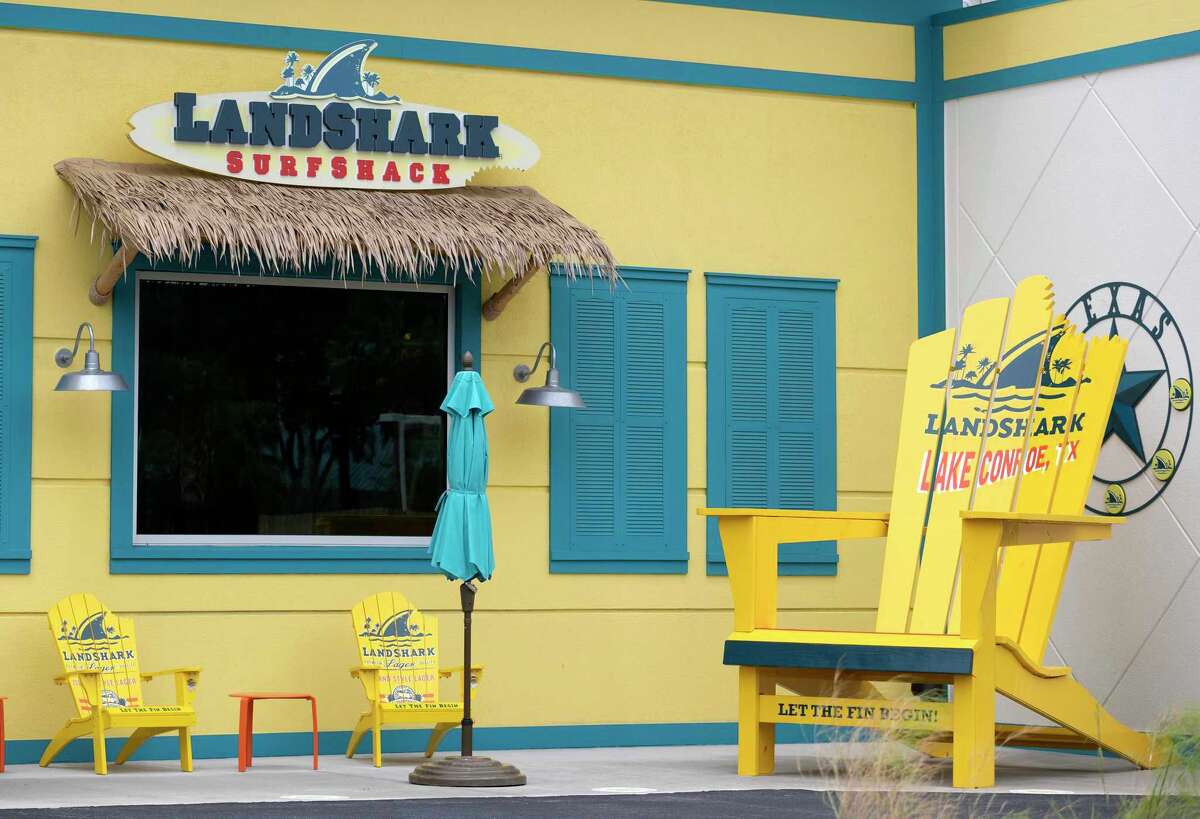 5 waterfront Lake Conroe restaurants to enjoy the views this summer