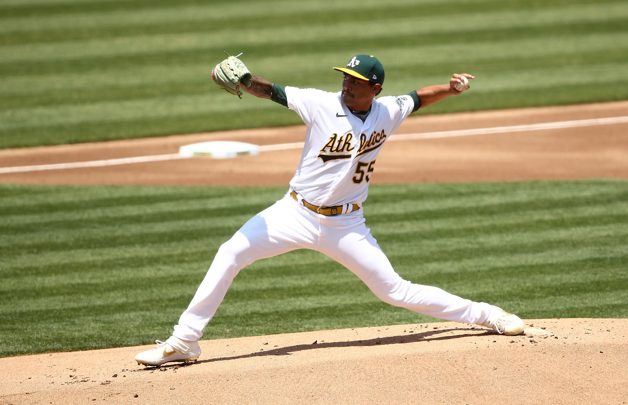 A’s pitcher Sean Manaea starts strong, fades as Oakland falls 4-1 to Angels