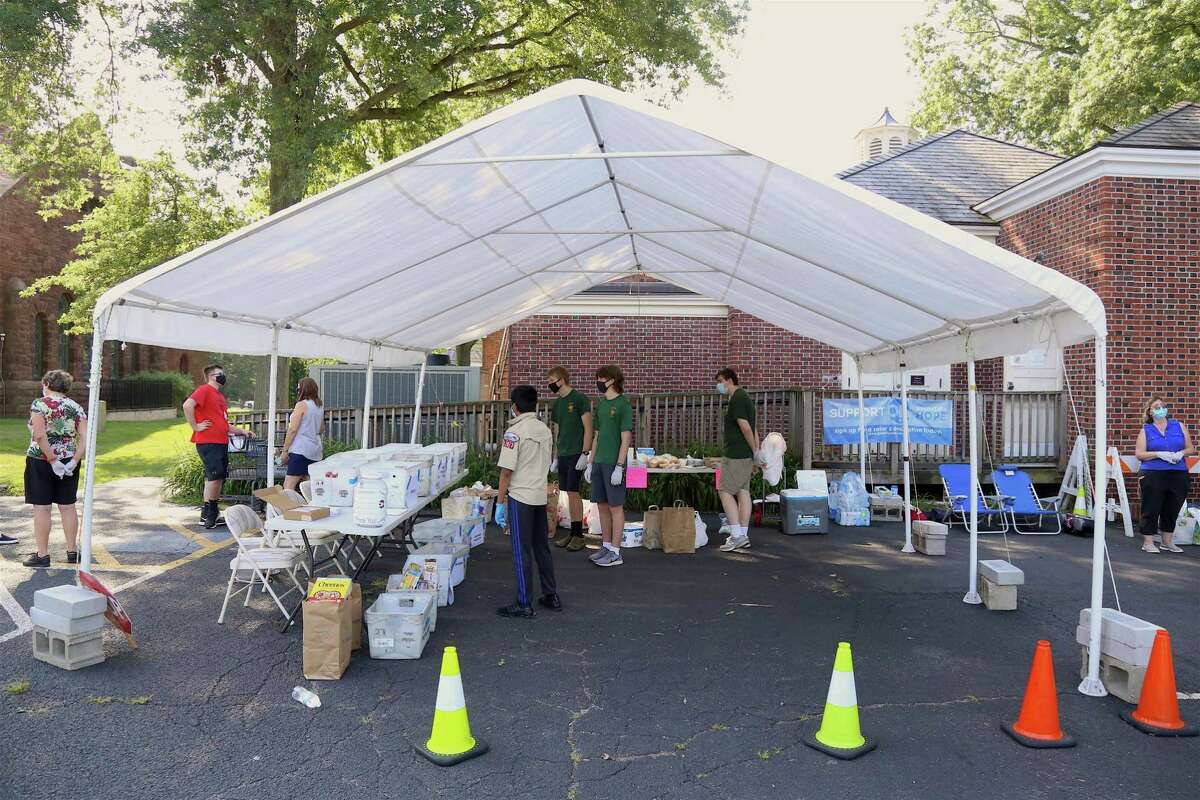 Photos: Boy Scouts lead ‘critical’ food drive for Operation Hope