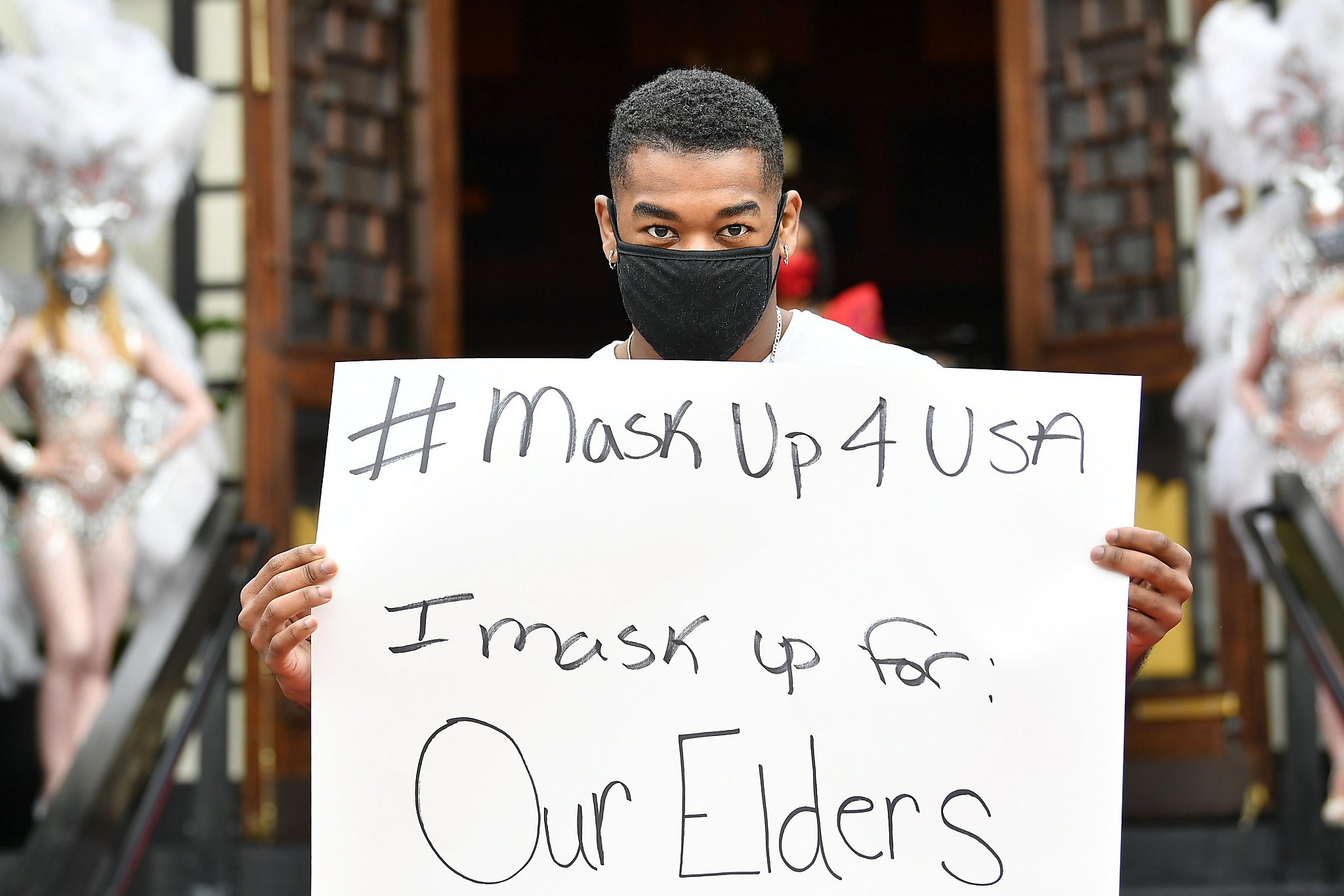 Free masks for all? Ro Khanna, Bernie Sanders propose mailing them out