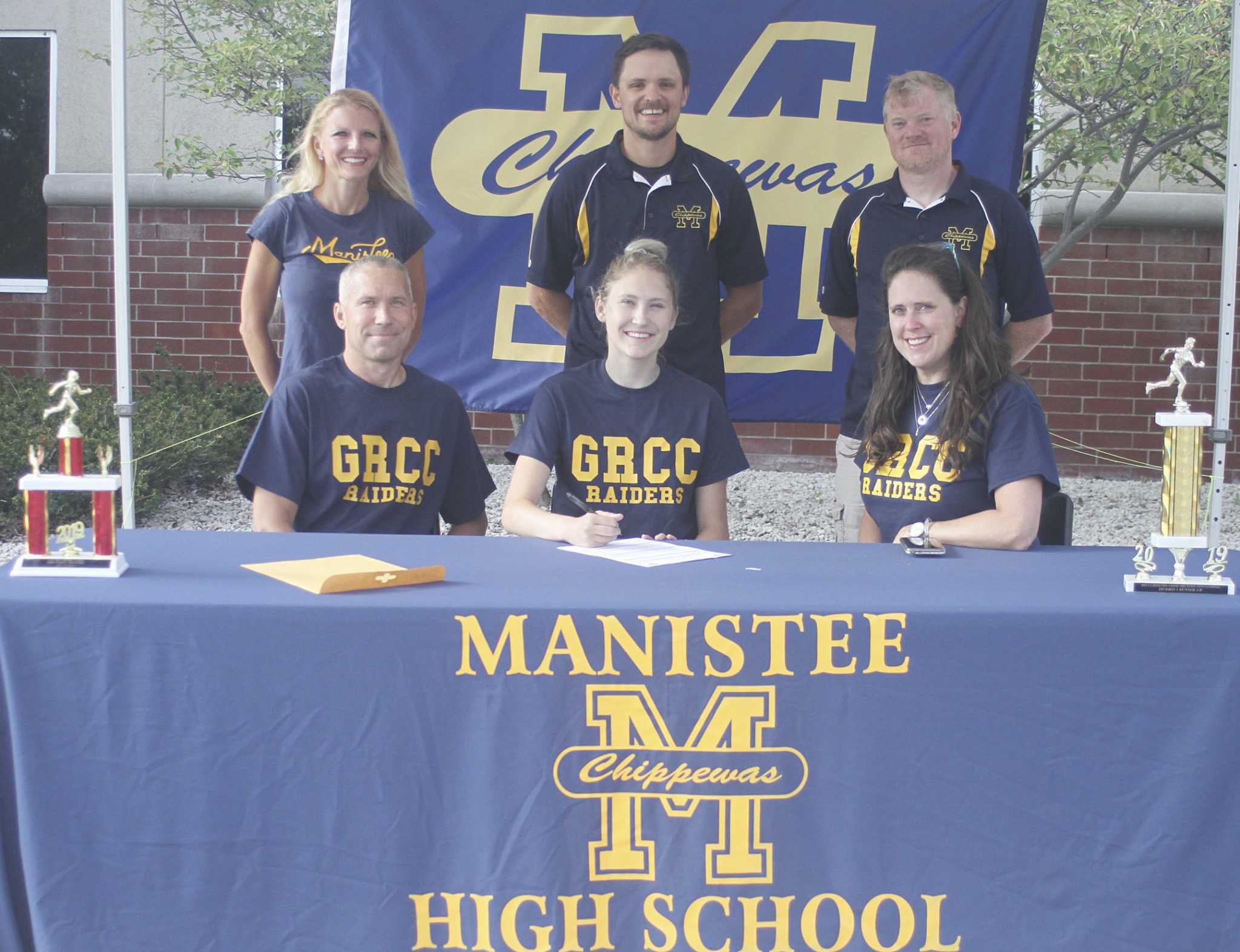Manistee's Fink to run cross country at next level
