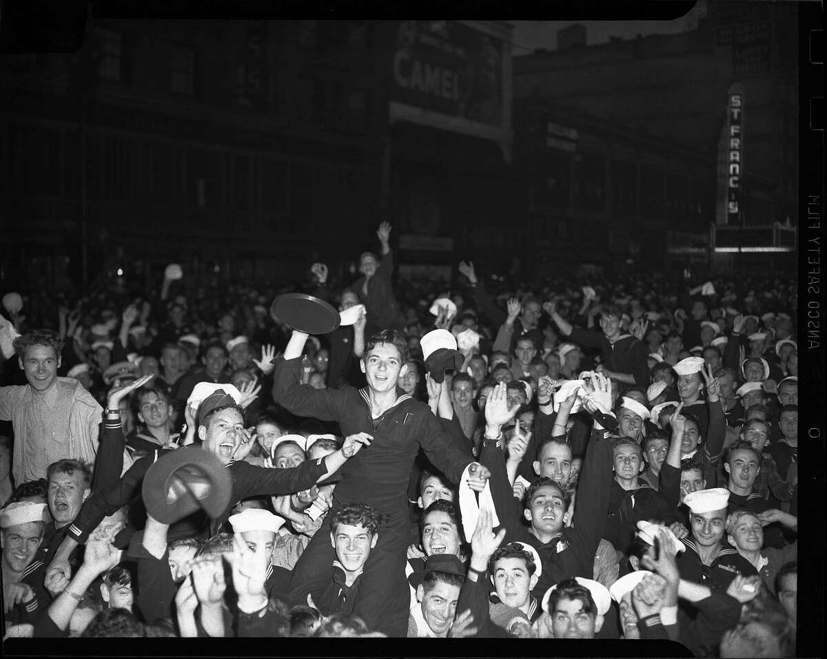 ‘Peace riots’: We found more V-J Day San Francisco archive photos ...