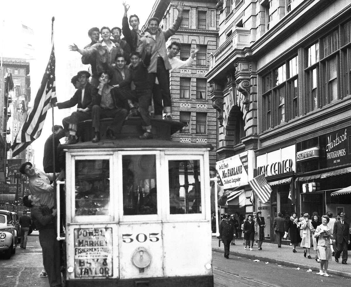 ‘Peace riots’: We found more V-J Day San Francisco archive photos ...