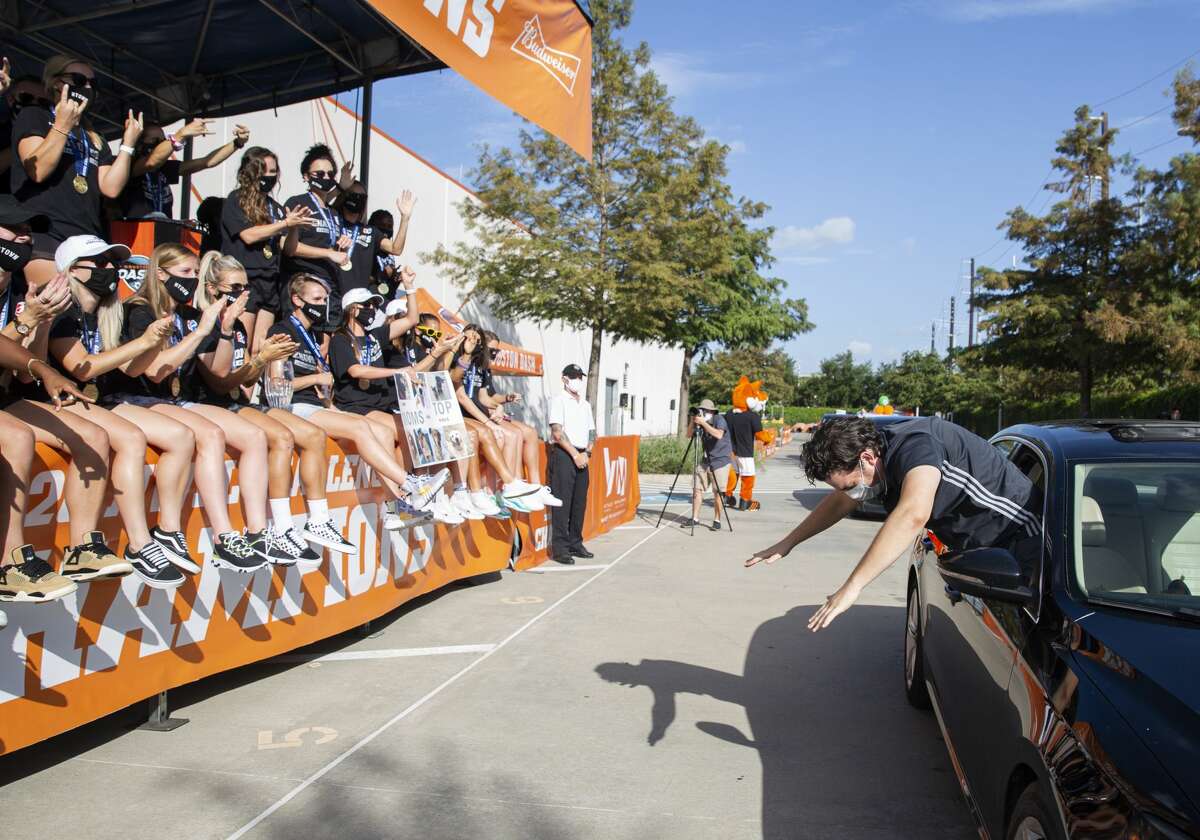 Photos: Dash's drive-thru championship celebration