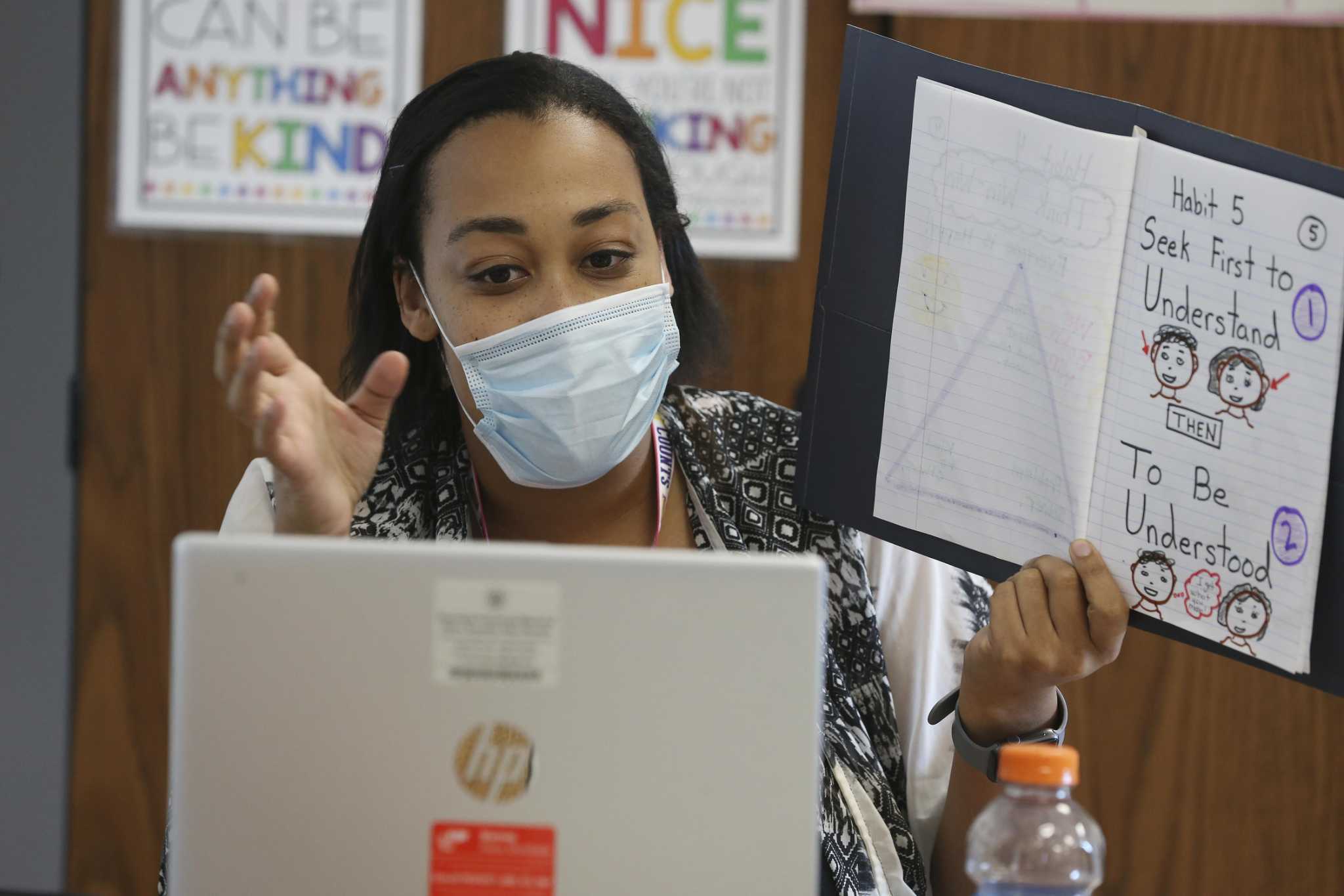 Some teachers in San Antonio will give virtual lessons from empty ...