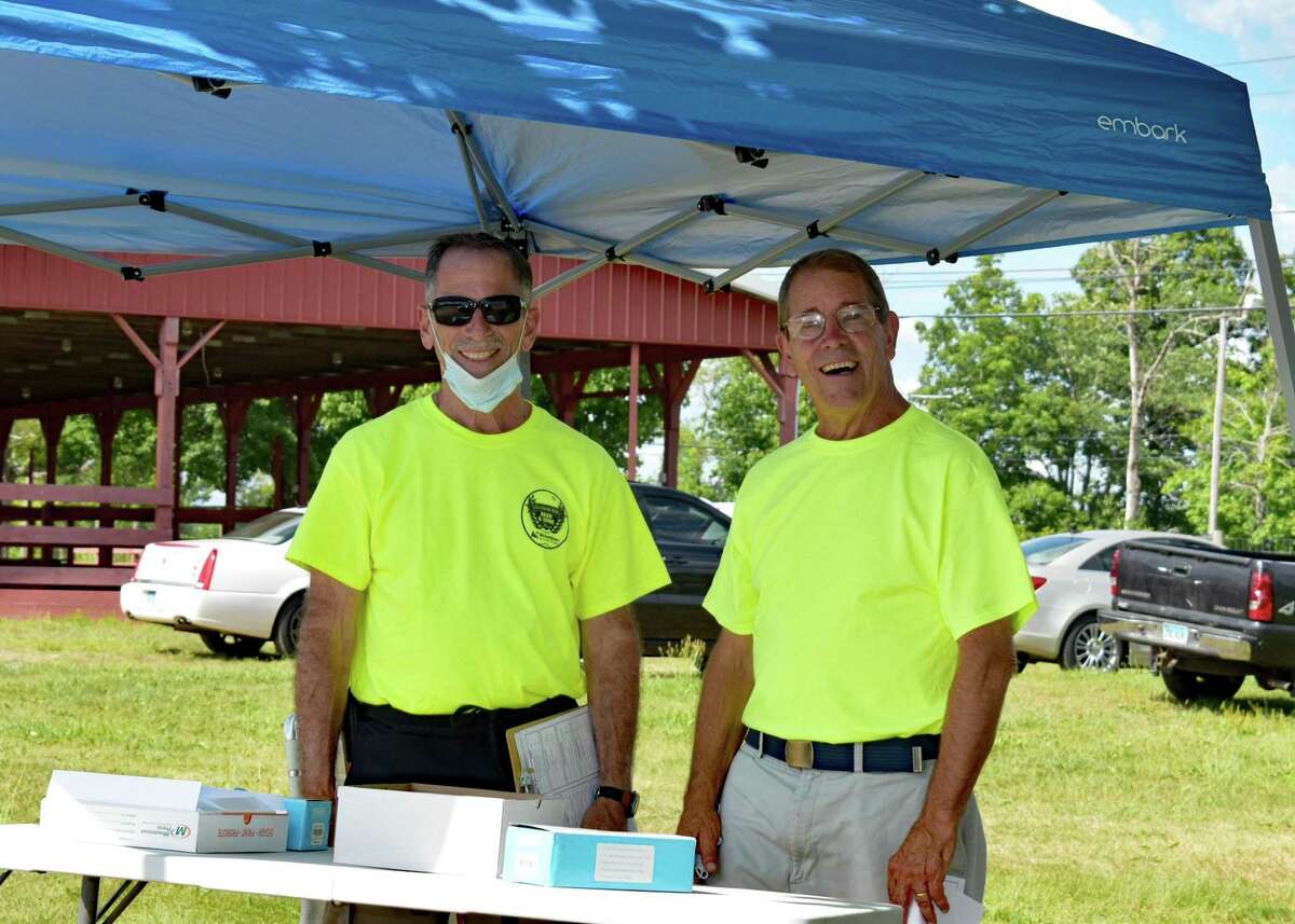 Drive-up food truck festival draws crowd in Goshen