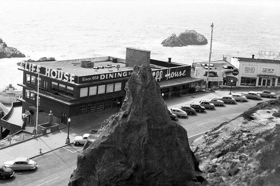 Cliff House: A century of photos of the many lives of an SF icon ...