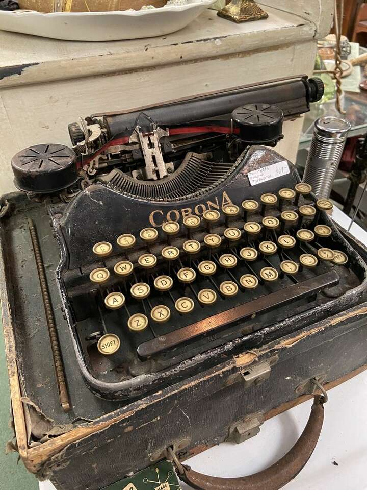 5 Houston vintage shops for antique hunters