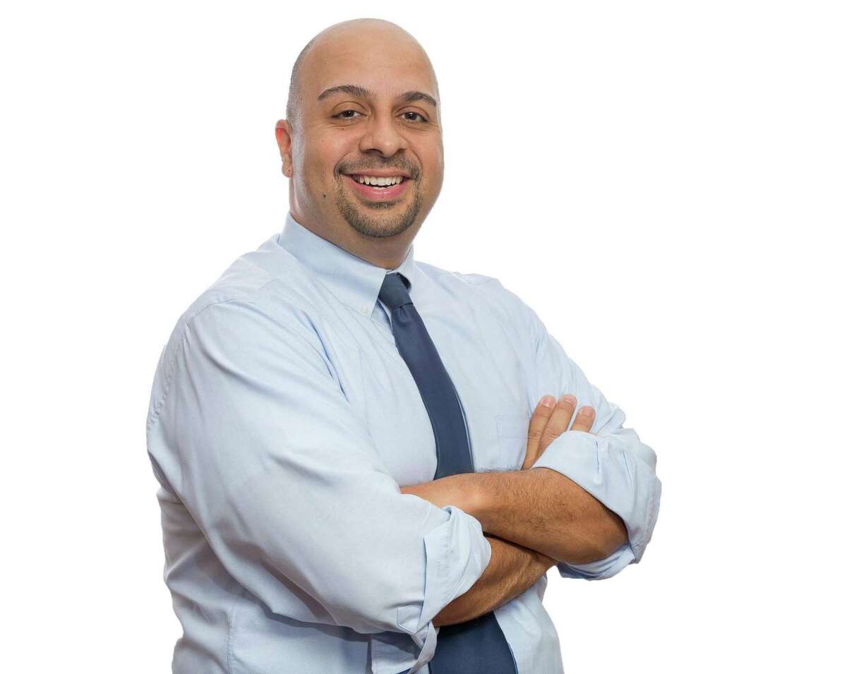 Cabrera appears to hold primary lead