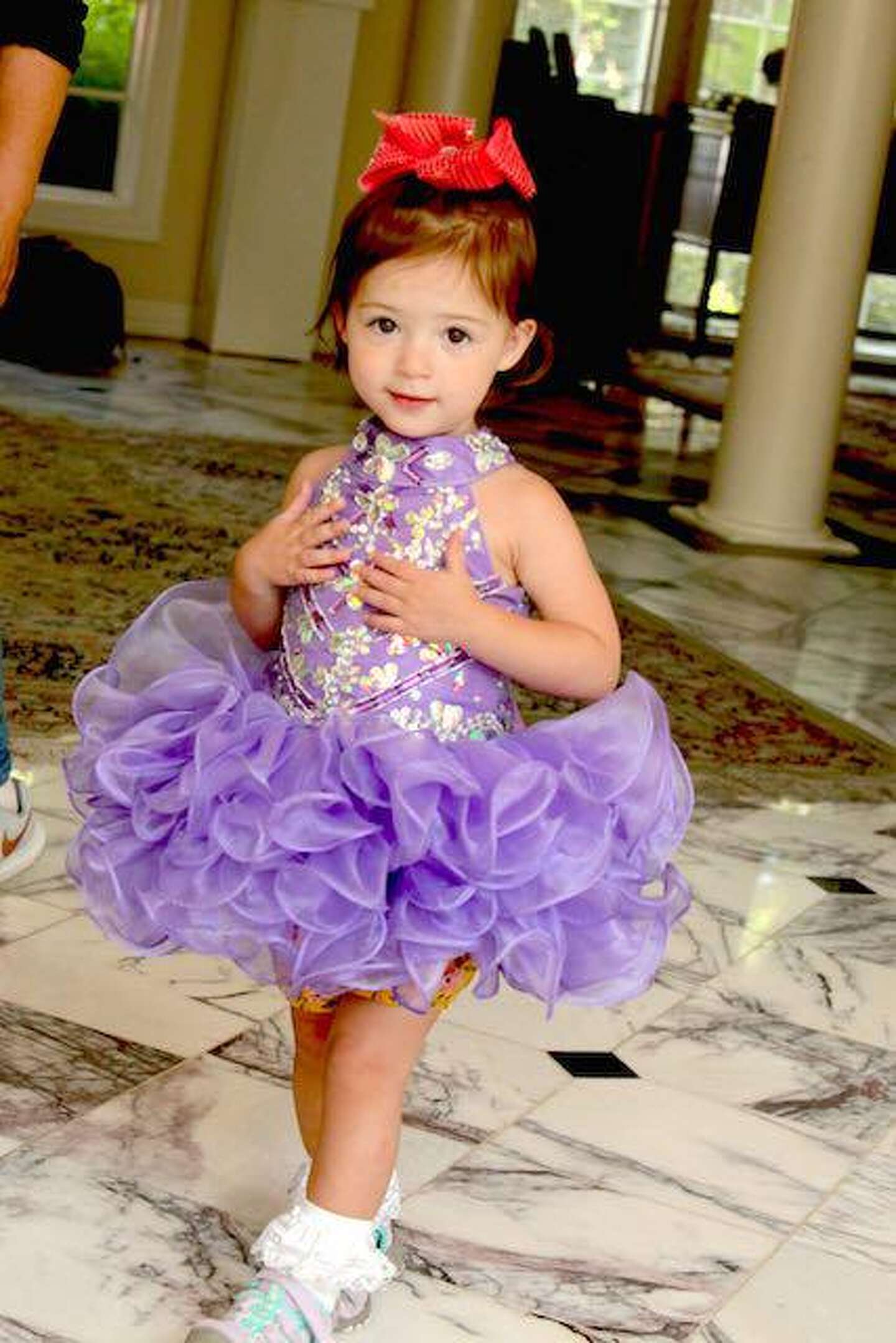 Memorial lawyer, “Bachelor’ contestant Erica Rose Sanders wins pageant ...