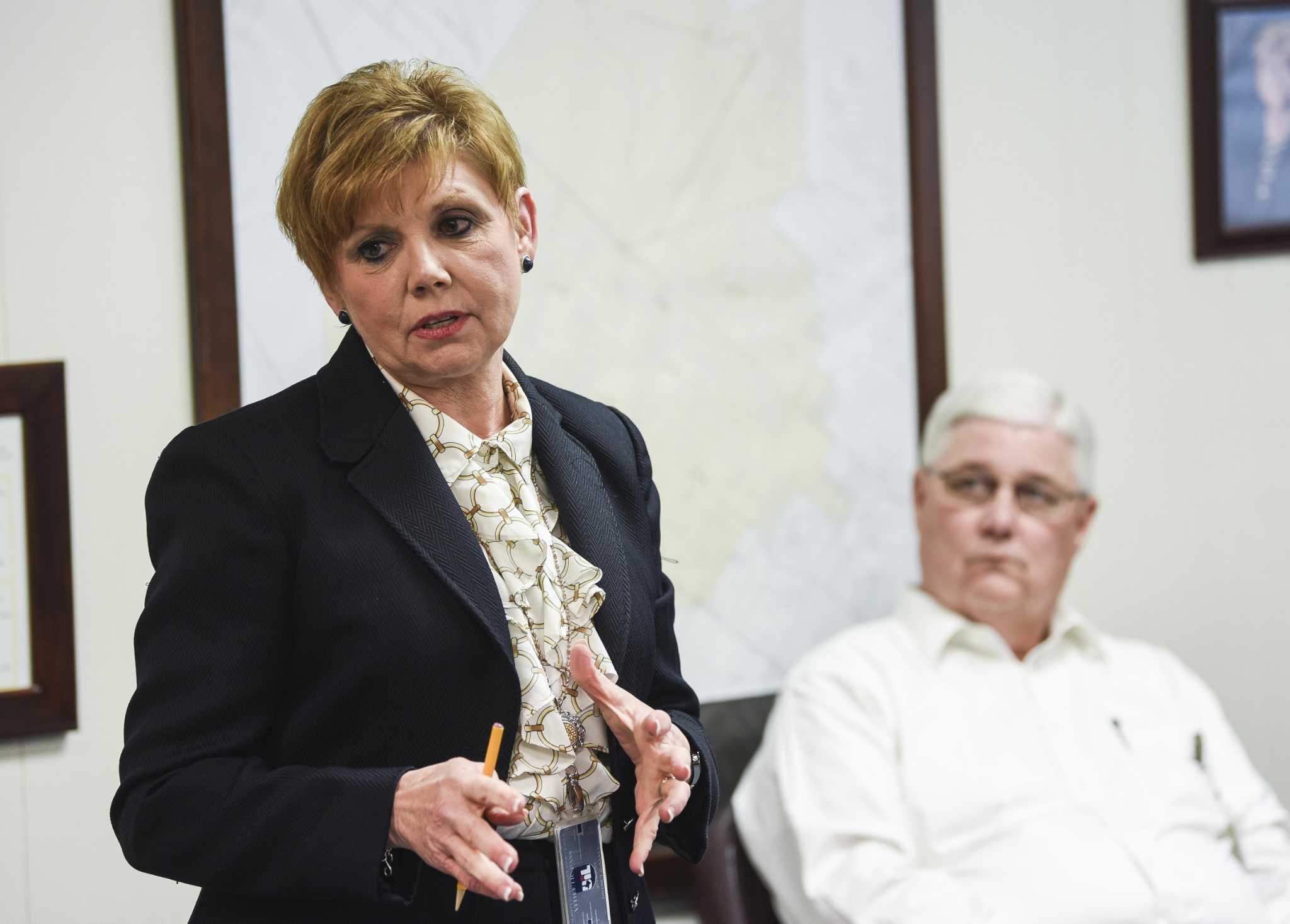 Former NISD Superintendent Robin Perez dies after battle with cancer