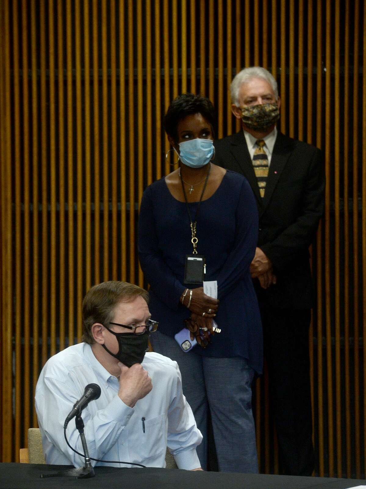 Texas Gov. doubles down on coronavirus precautions during Beaumont visit