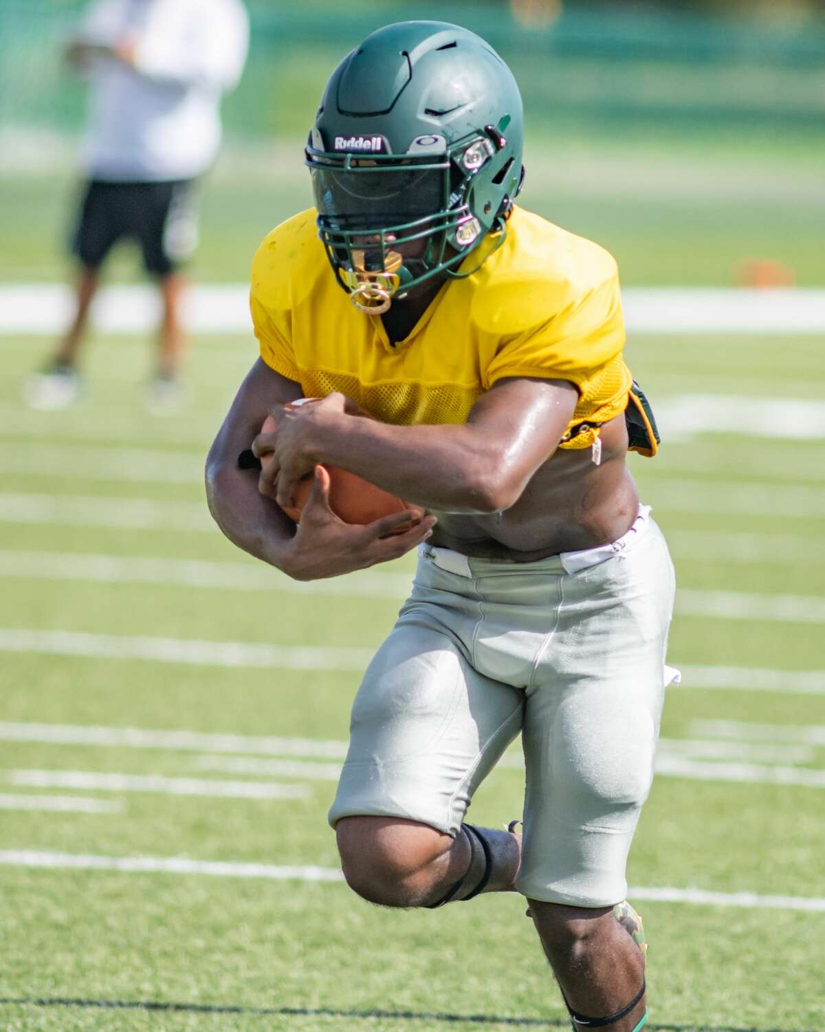 East Chambers hosts Hardin-Jefferson in first football game of the season