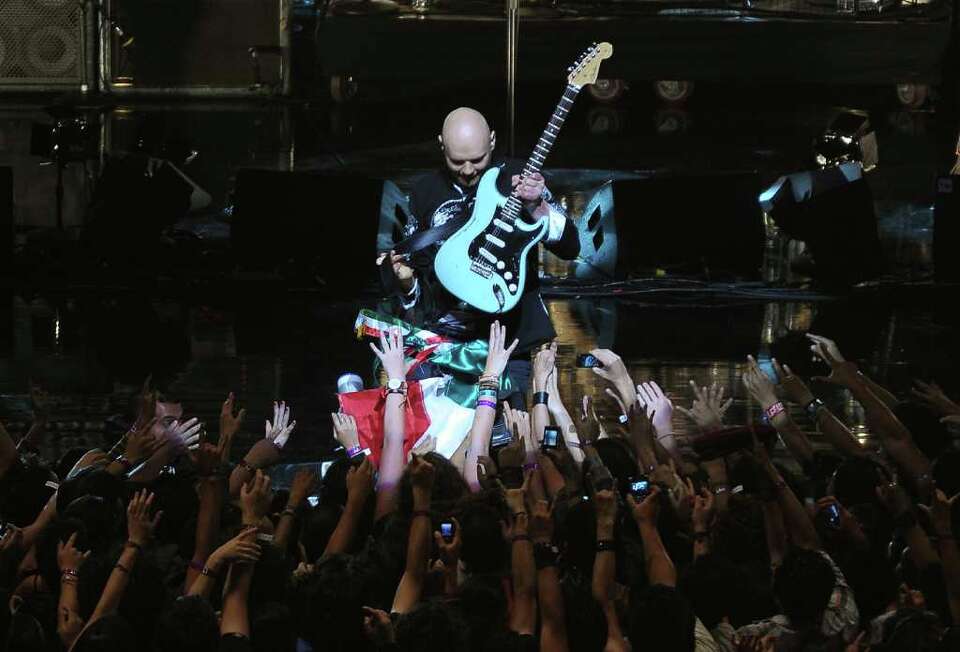 Photos: MTV World Stages concert