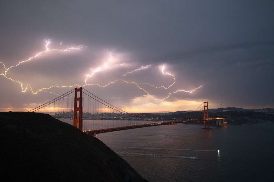 Second round of Bay Area thunderstorms in the forecast Monday