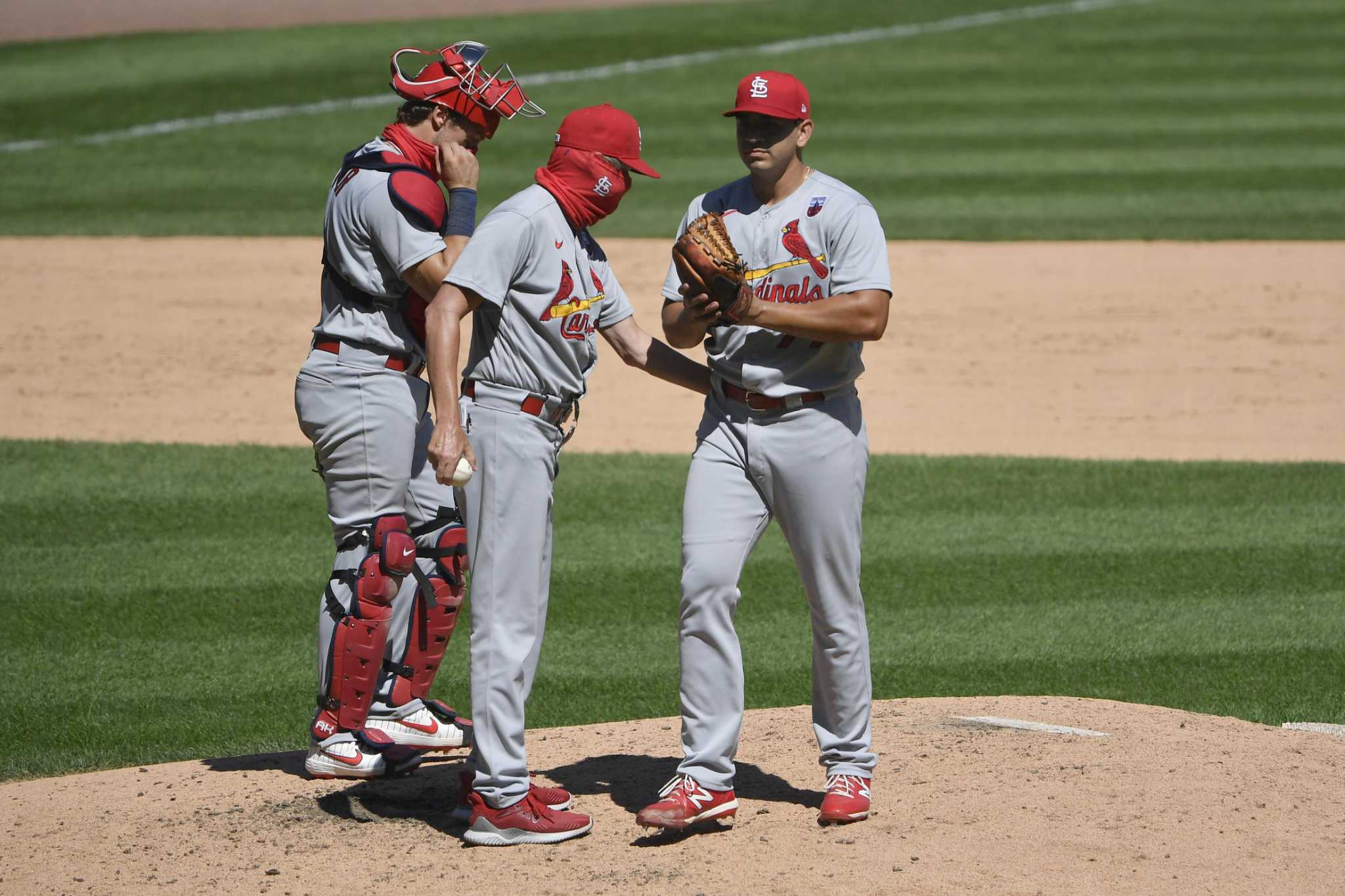 Former United South pitcher Roel Ramirez makes MLB debut