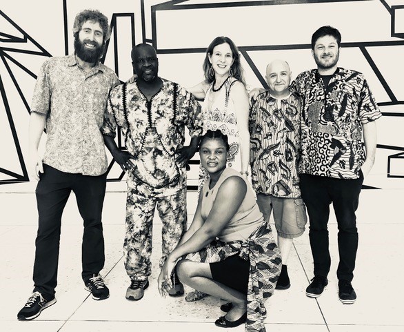 Musical combo better seen and Heard