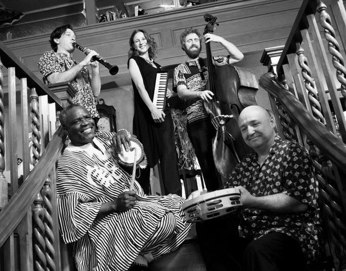 Musical combo better seen and Heard