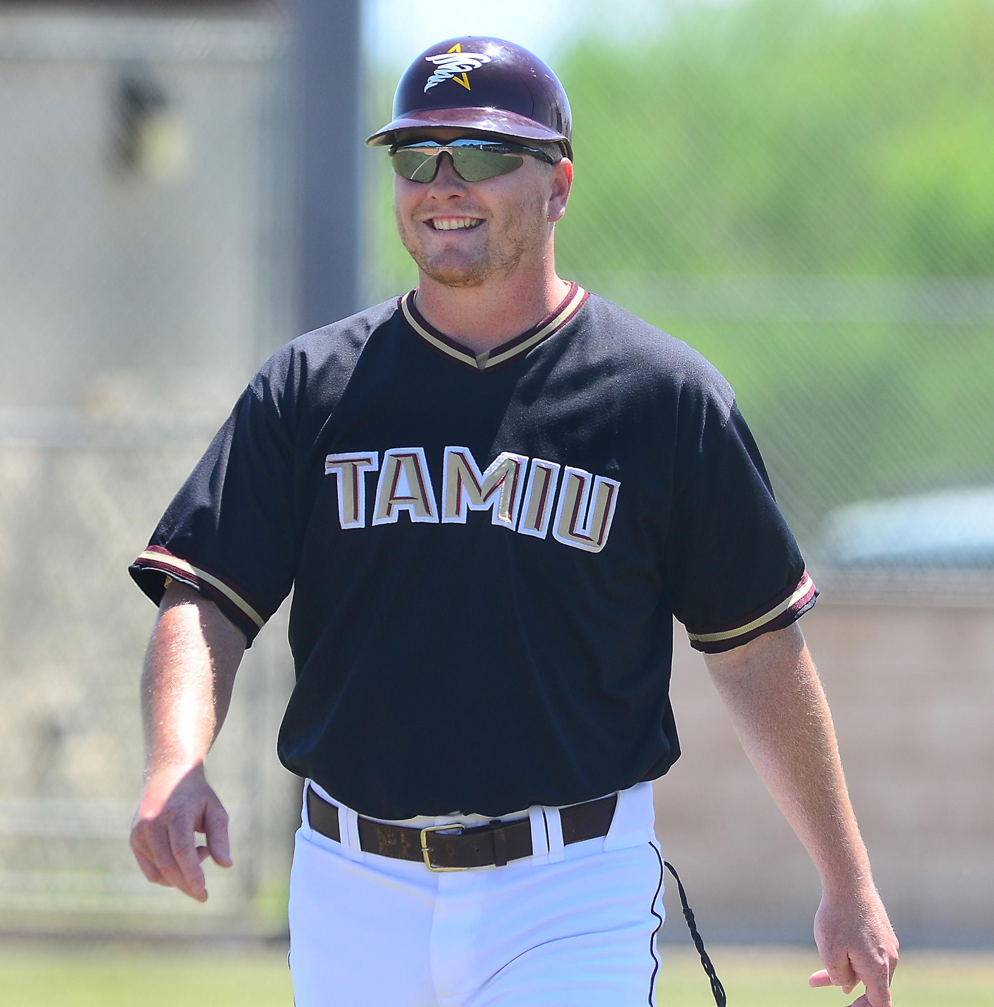 TAMIU baseball coach Ryan Flynn resigns from position