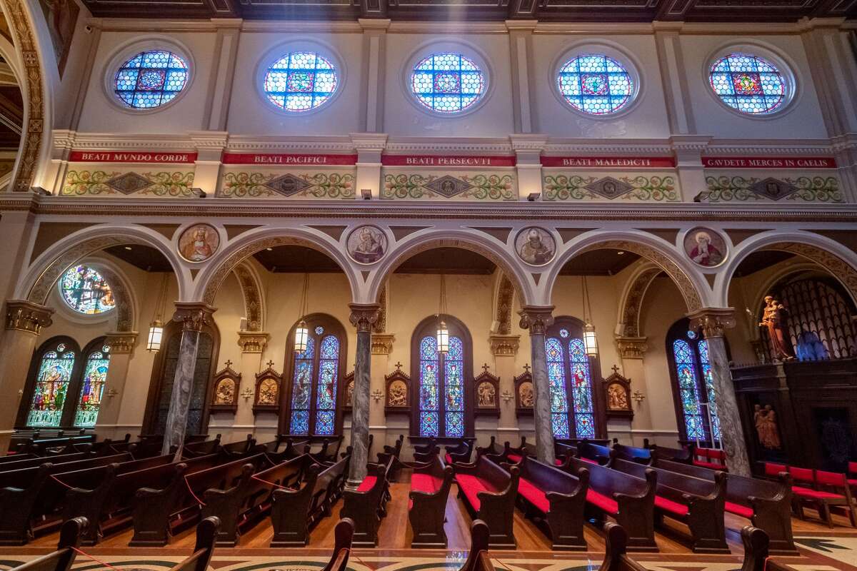 Photos: St. Anthony’s ascent from church to cathedral to basilica