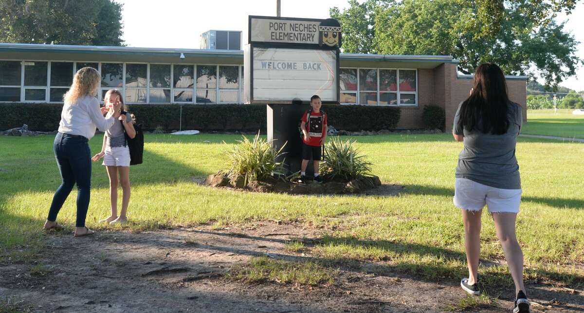 PN-G starts school year with 8 employees in quarantine, 94% of students ...