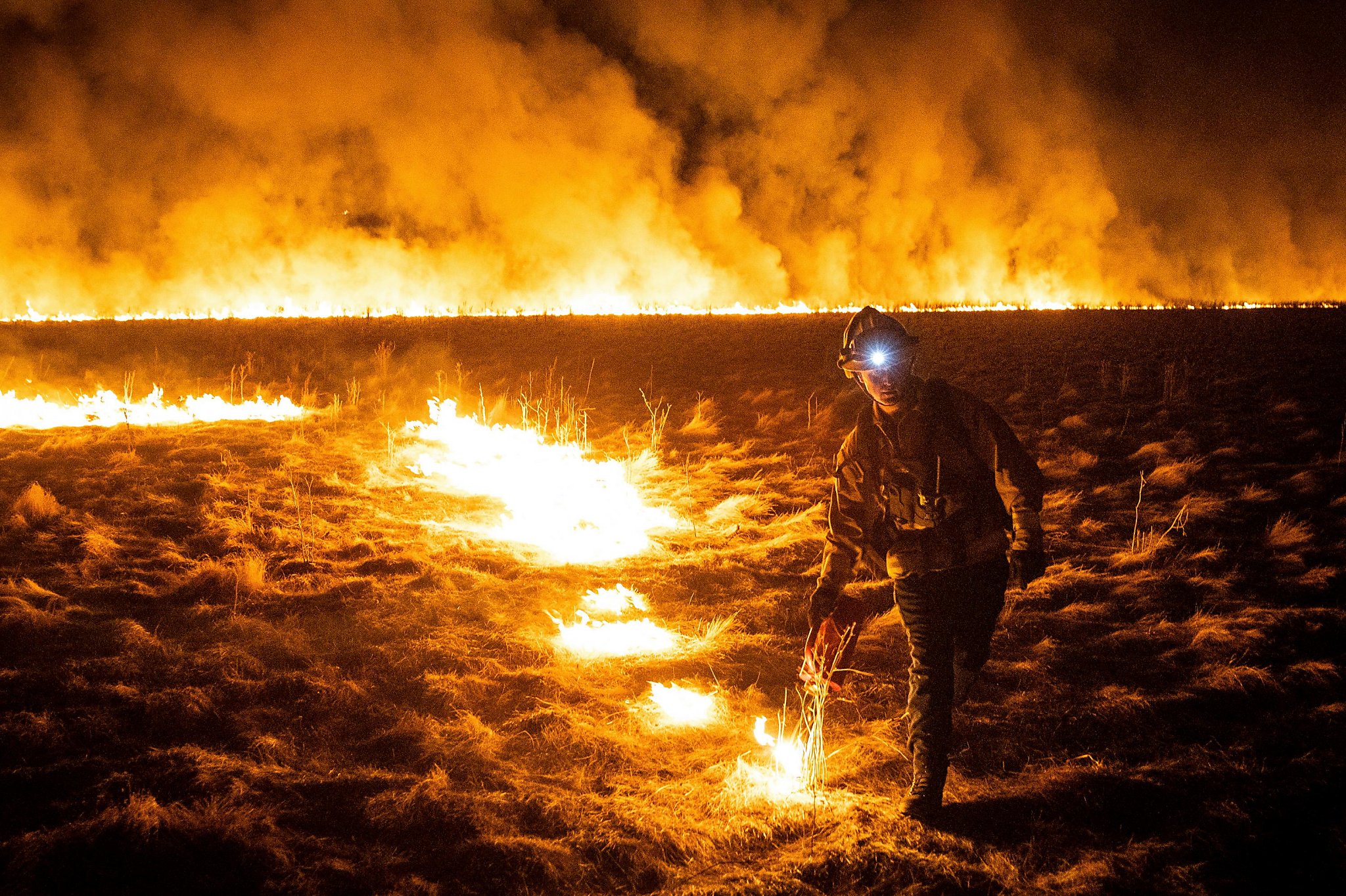 Firefighters brace for another brutal day as Northern California fires ...