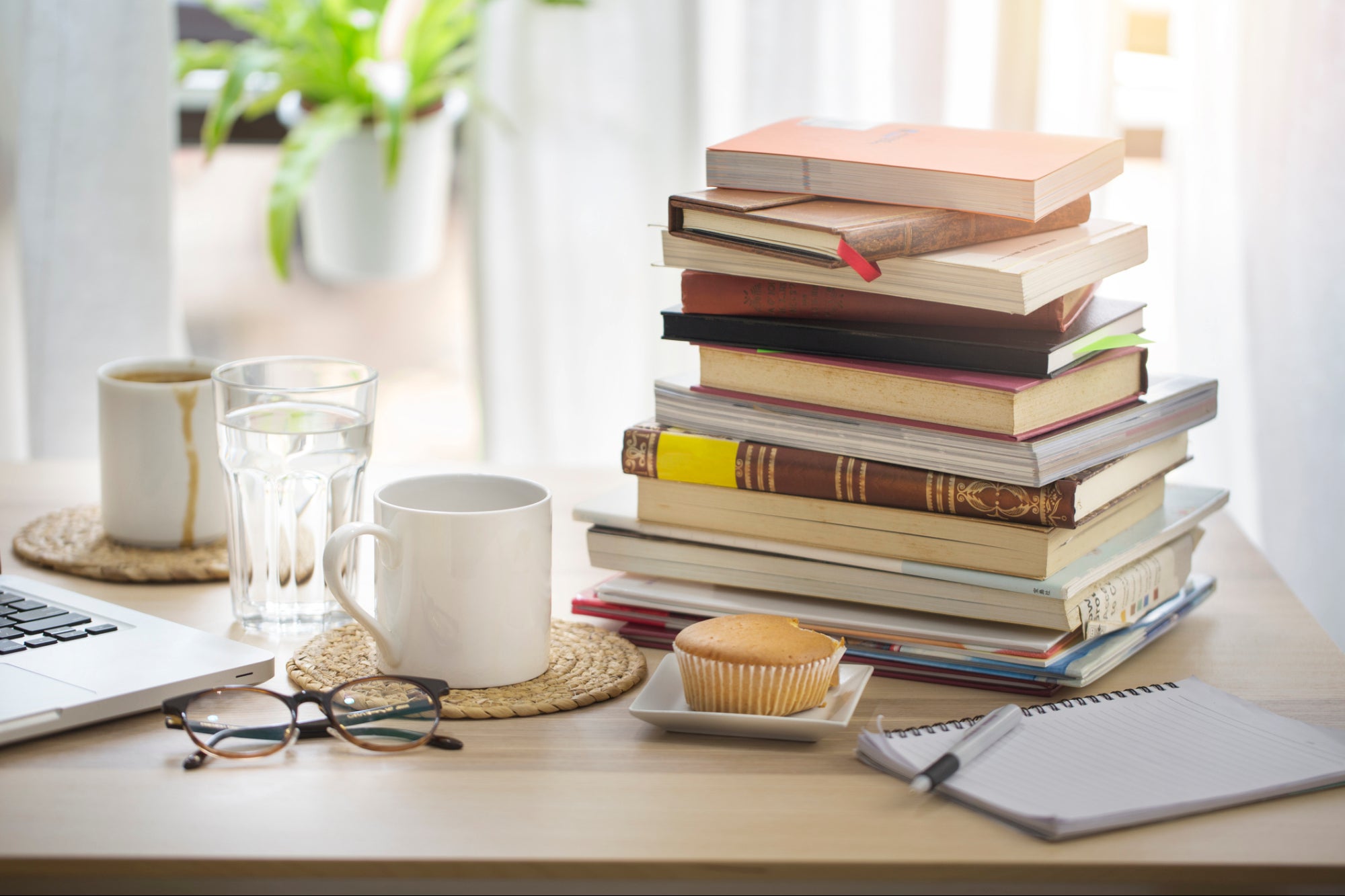 12 Marketing Books That Will Revolutionize Any Business