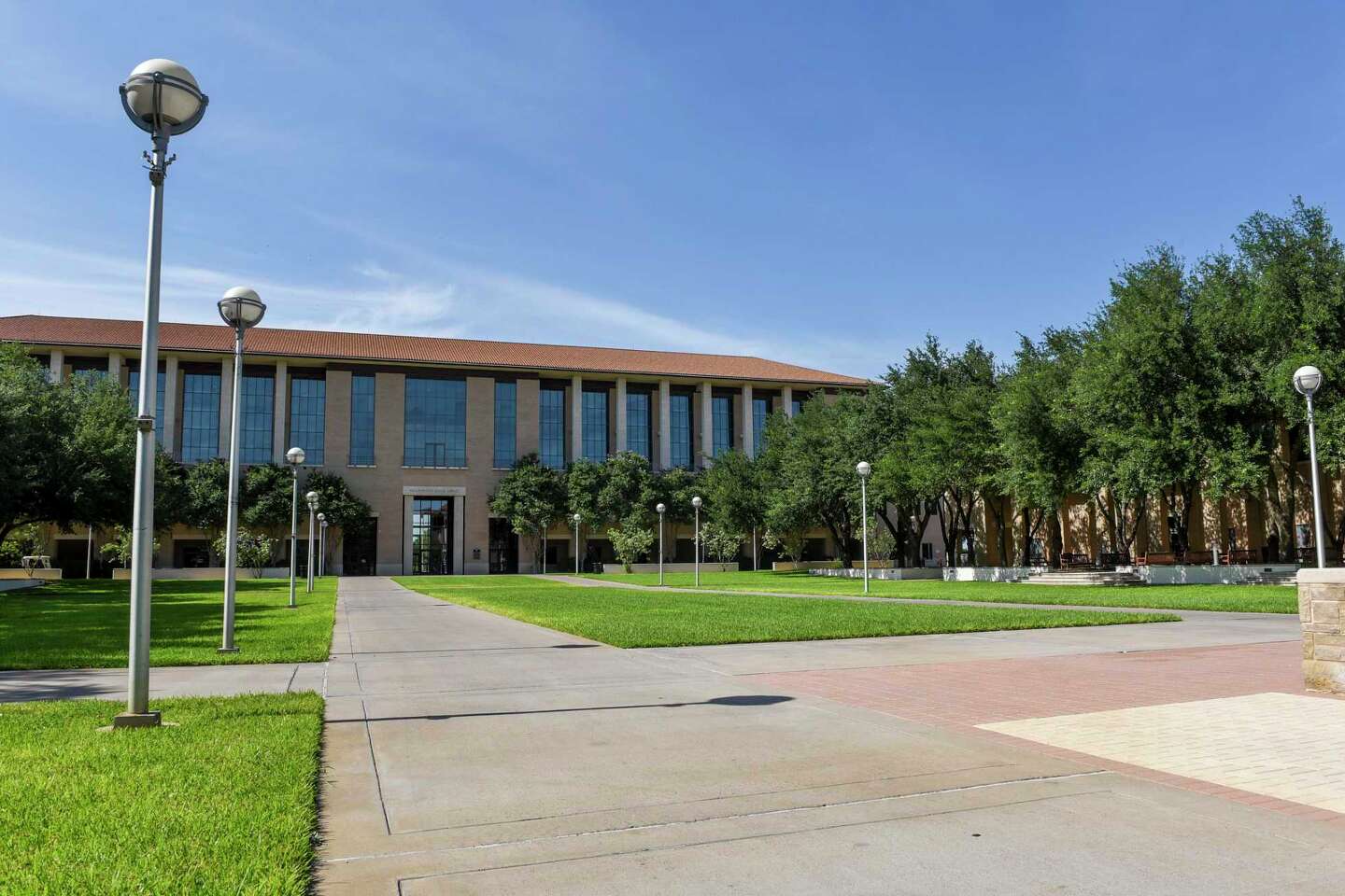 TAMIU to feature 'Welcome Week' activities for university students