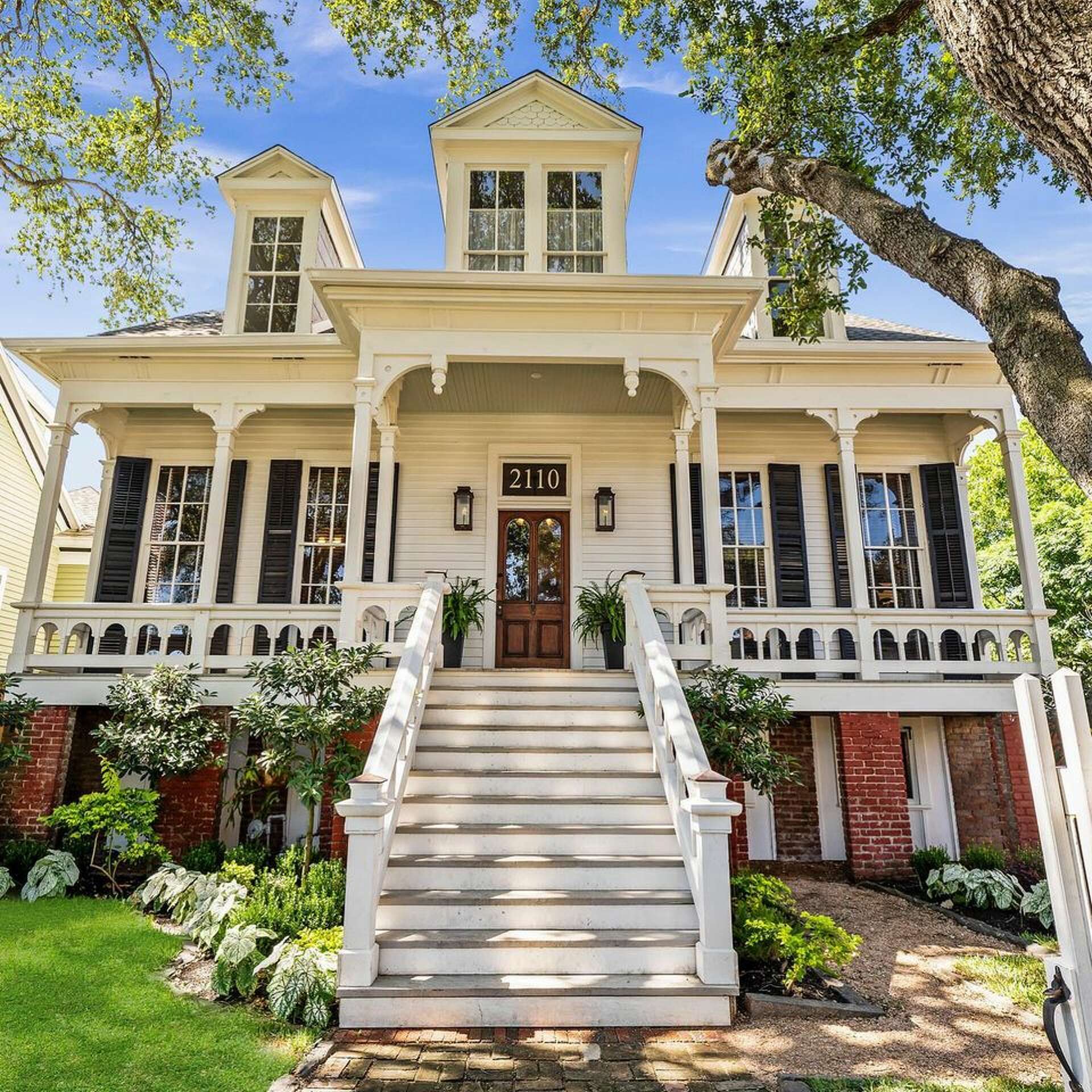 DIY's breakout hit 'Restoring Galveston' is back for season 2 with new name and more homes to love