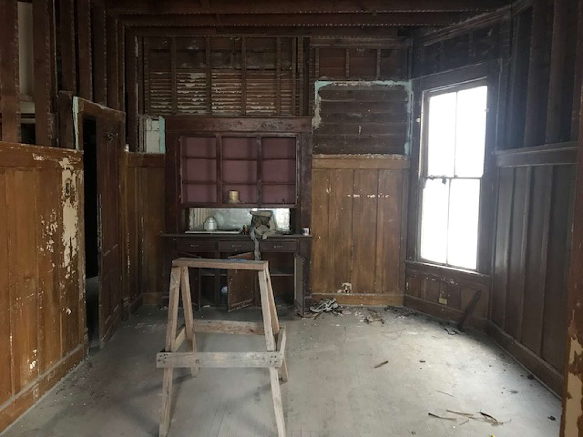 DIY's breakout hit 'Restoring Galveston' is back for season 2 with new ...