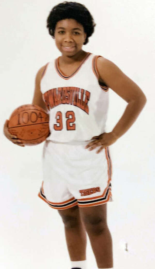 Kim Jackson to enter Edwardsville High School Athletic Hall of Fame