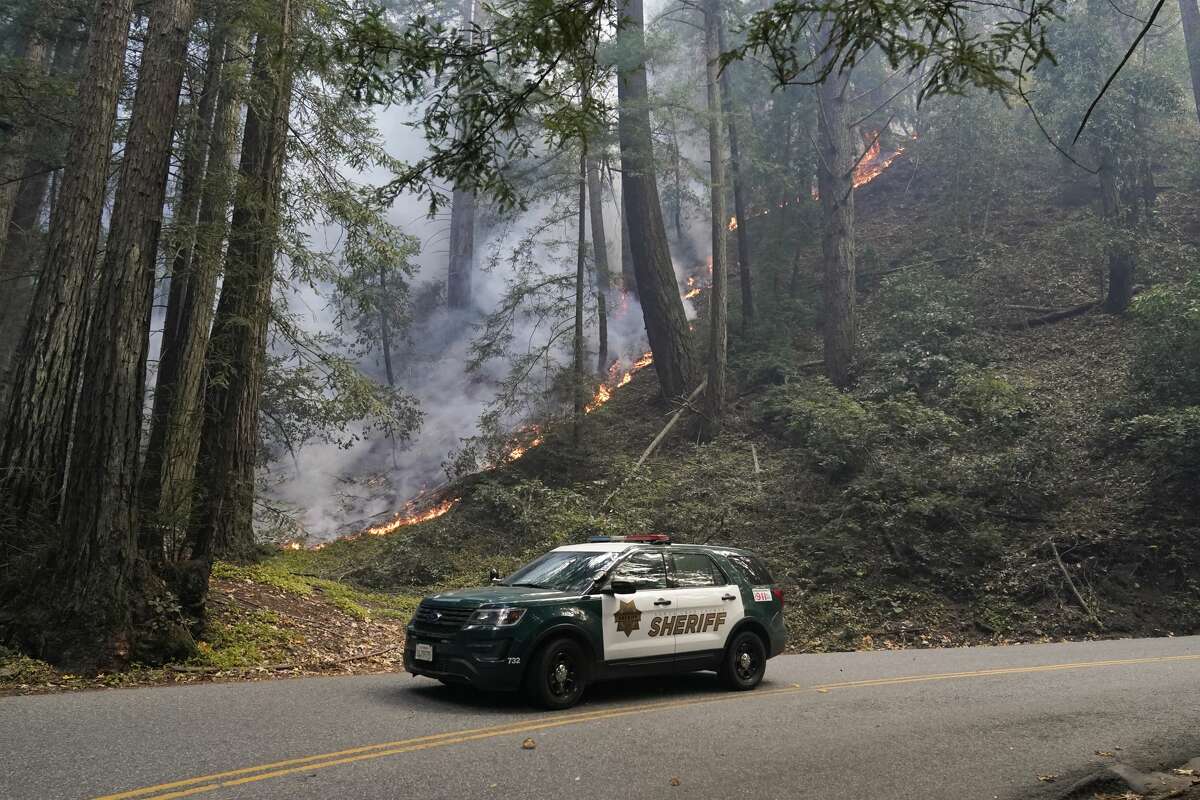 'Our challenge is below Ben Lomond': Cal Fire on blaze in Santa Cruz Mtns.