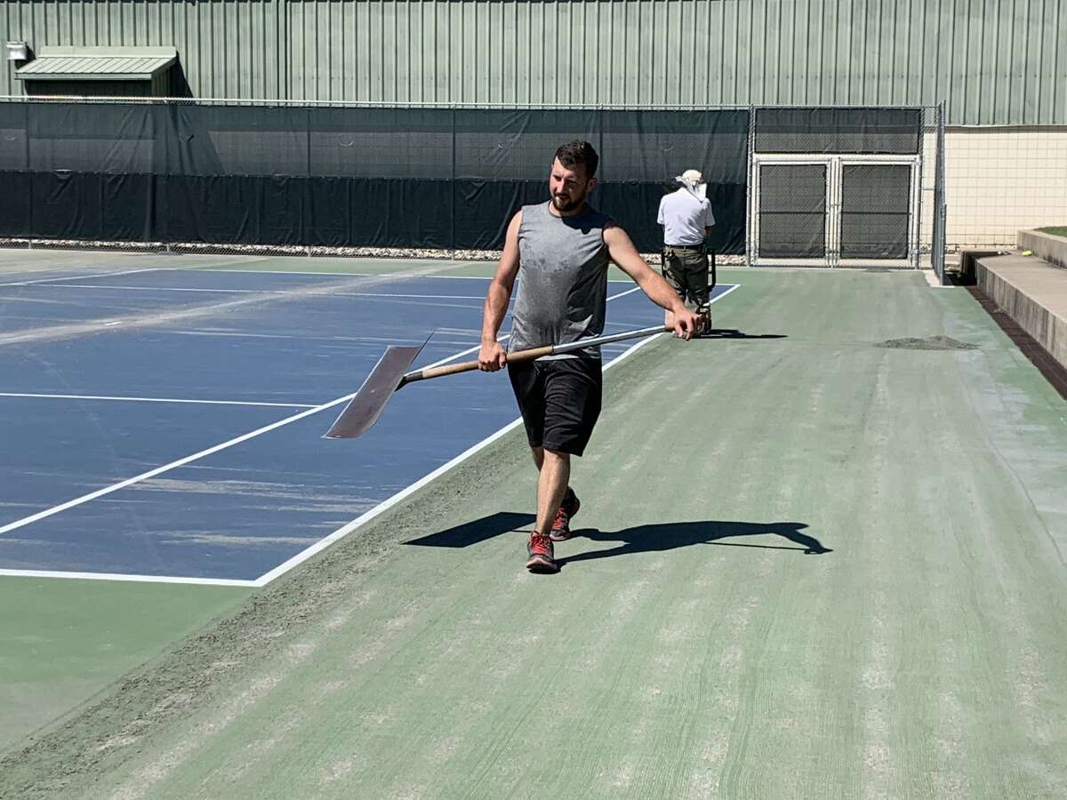 Midland community foundation helps Greater Midland Tennis center