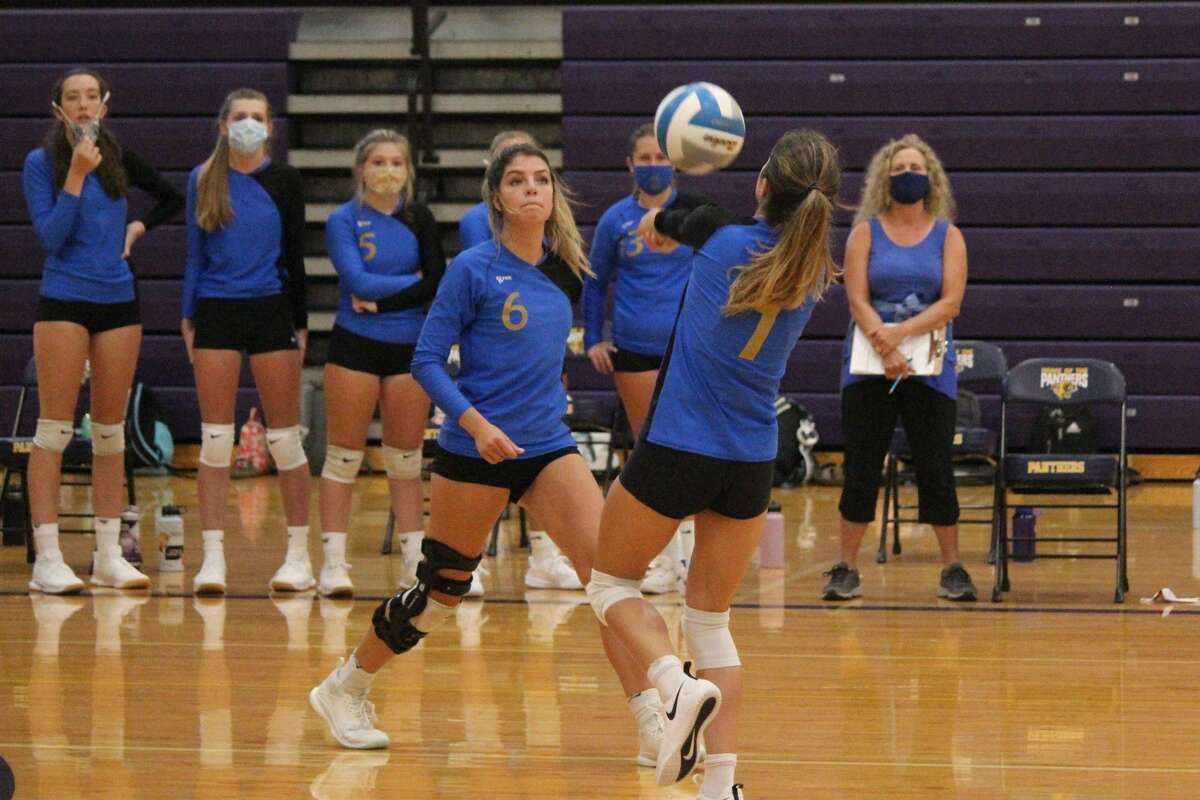 Portagers open volleyball season at Frankfort Invite
