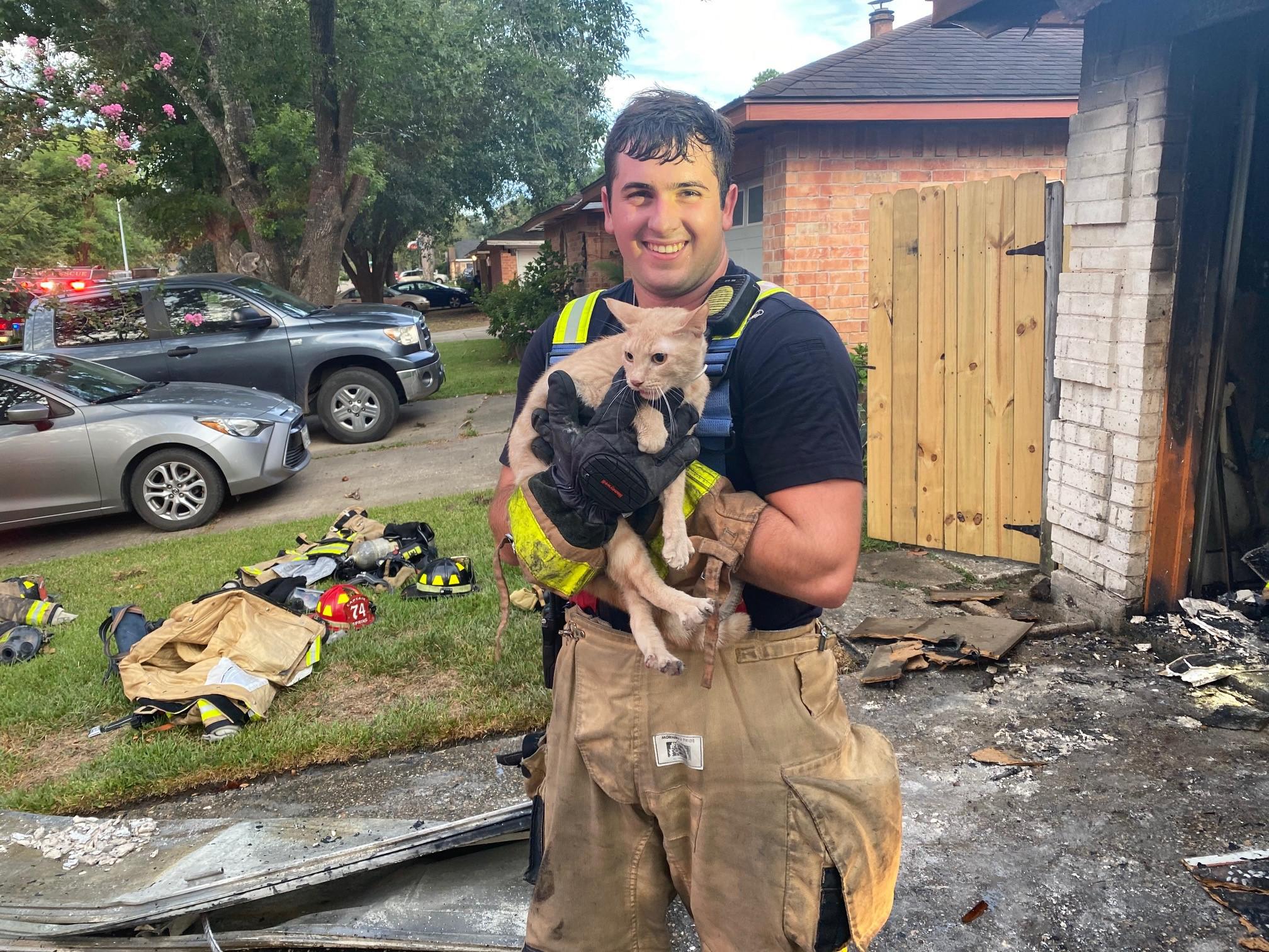 Firefighters save family’s pets trapped in smoky home during house fire ...