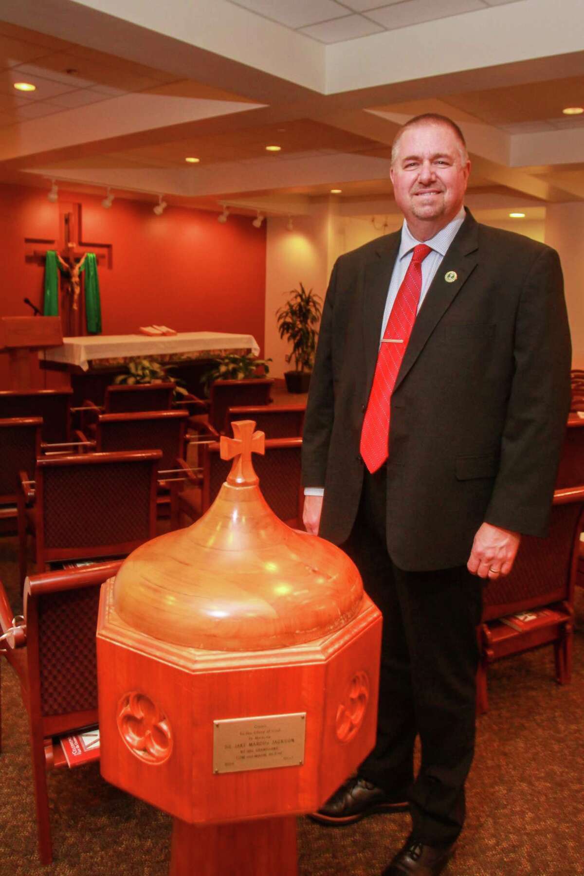 After 20 years in the military, Baylor St. Luke's hospital chaplain ...